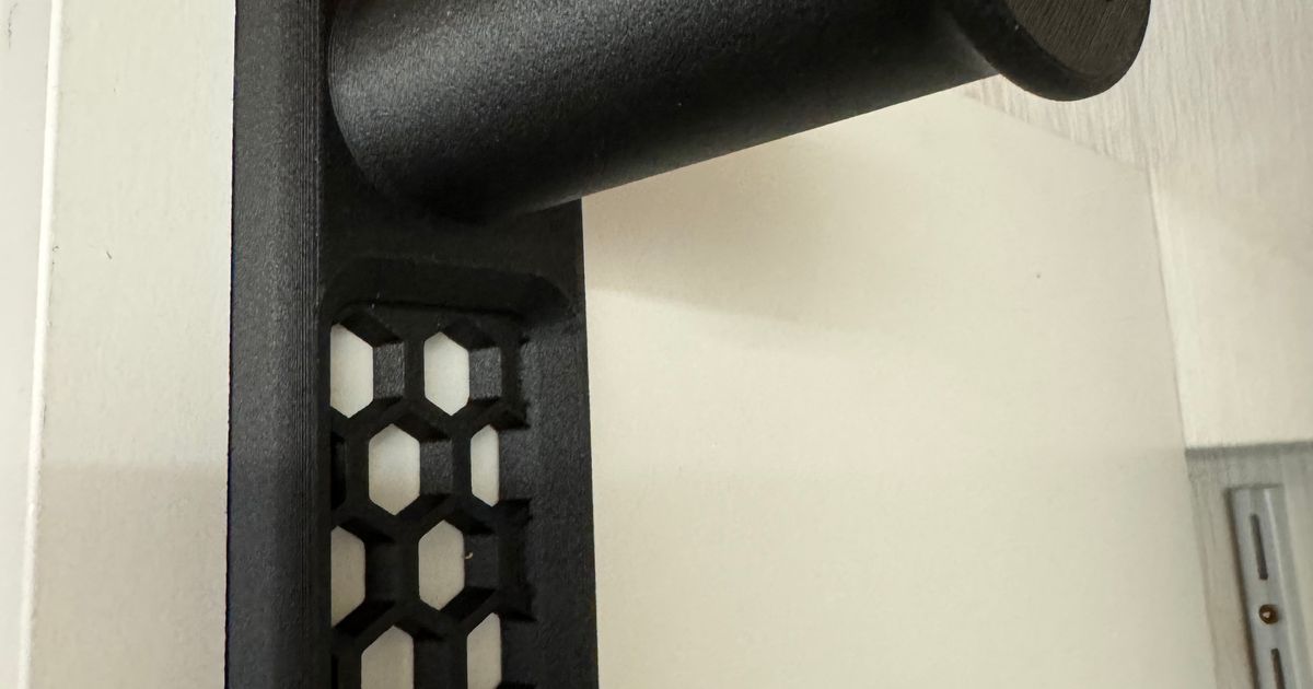 Filament Wandhalter / Wallmount by RYKO | Download free STL model ...