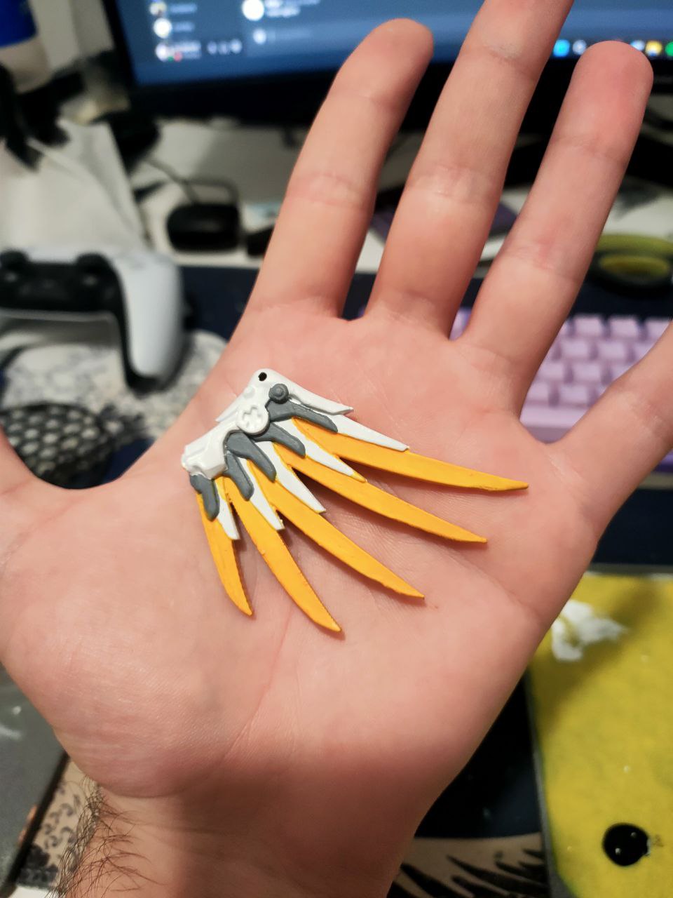 Mercy Valkyrie Wings charm/keychain by scaplin | Download free STL ...