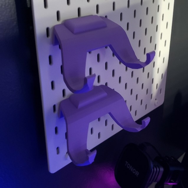 Xbox One Controller Holder for Ikea Peg Board (Skadis) by 3DHoneyComb ...