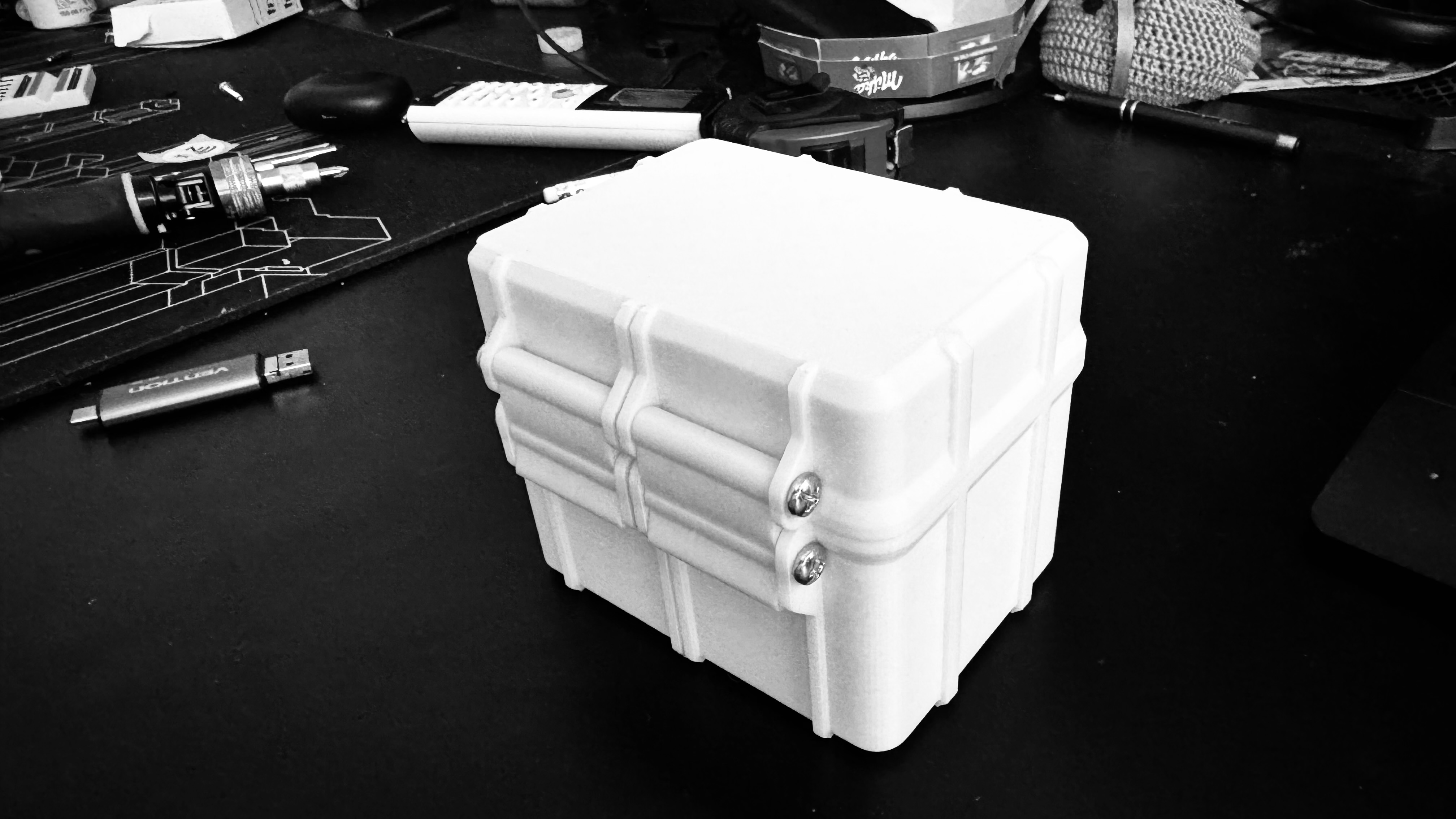 Wireless Microfone storage box by Dankus | Download free STL model ...