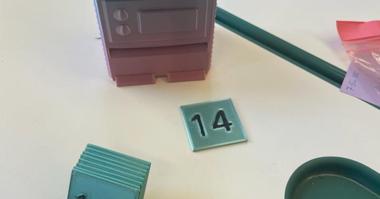 Math Robot Learning Cards with Custom Storage Boxes by Connüpsilon ...