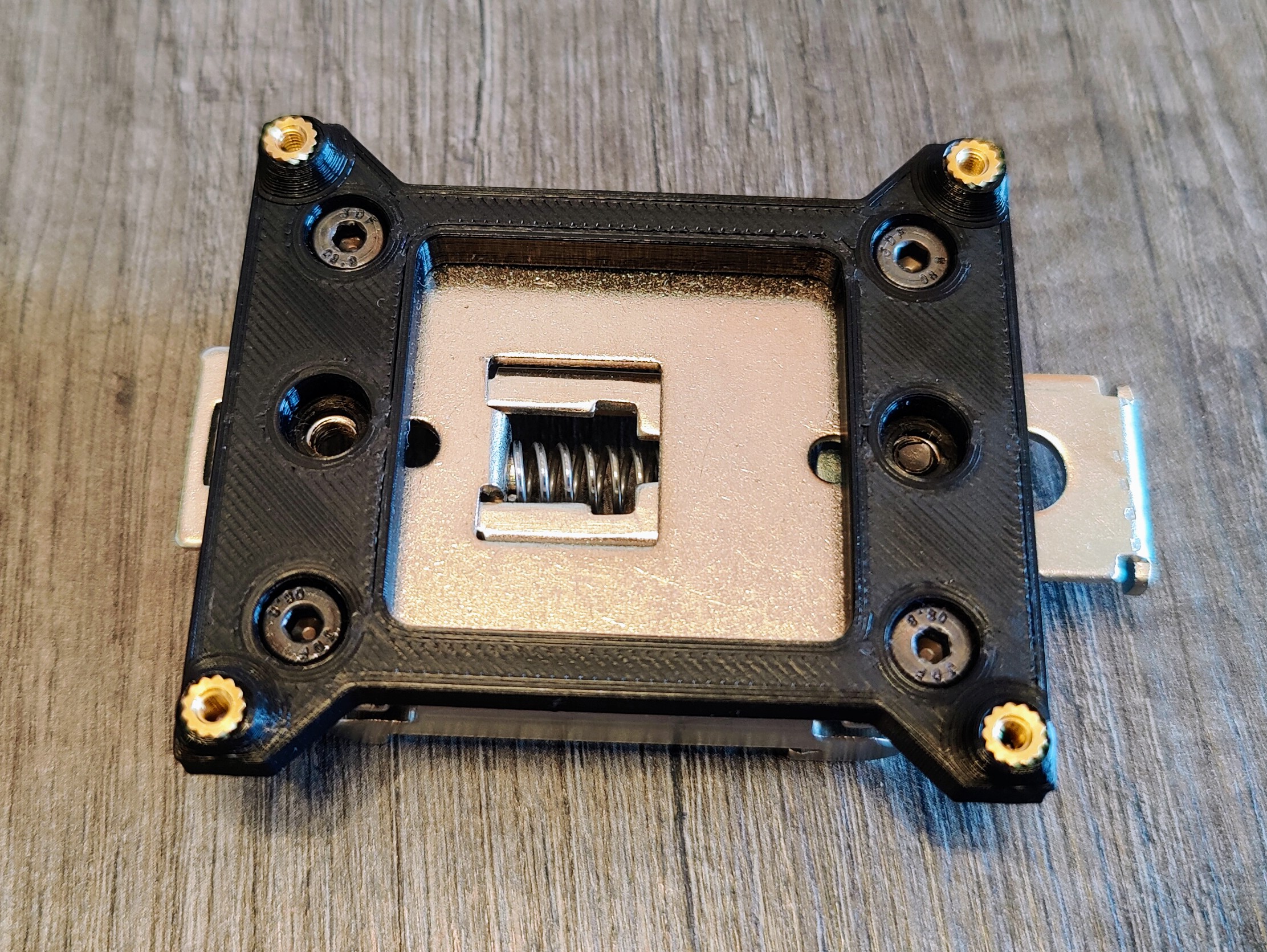 Raspberry PI 4 SSR DIN mount by Nellor | Download free STL model ...