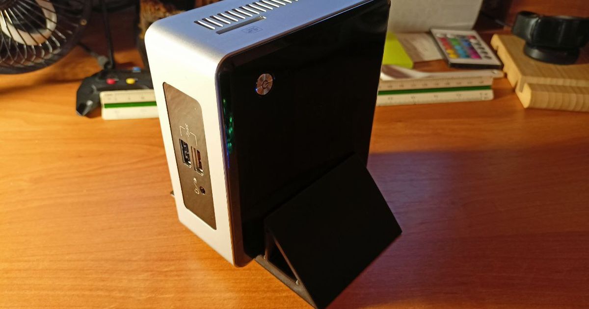 Intel NUC vertical stand by KOVUCZ | Download free STL model ...