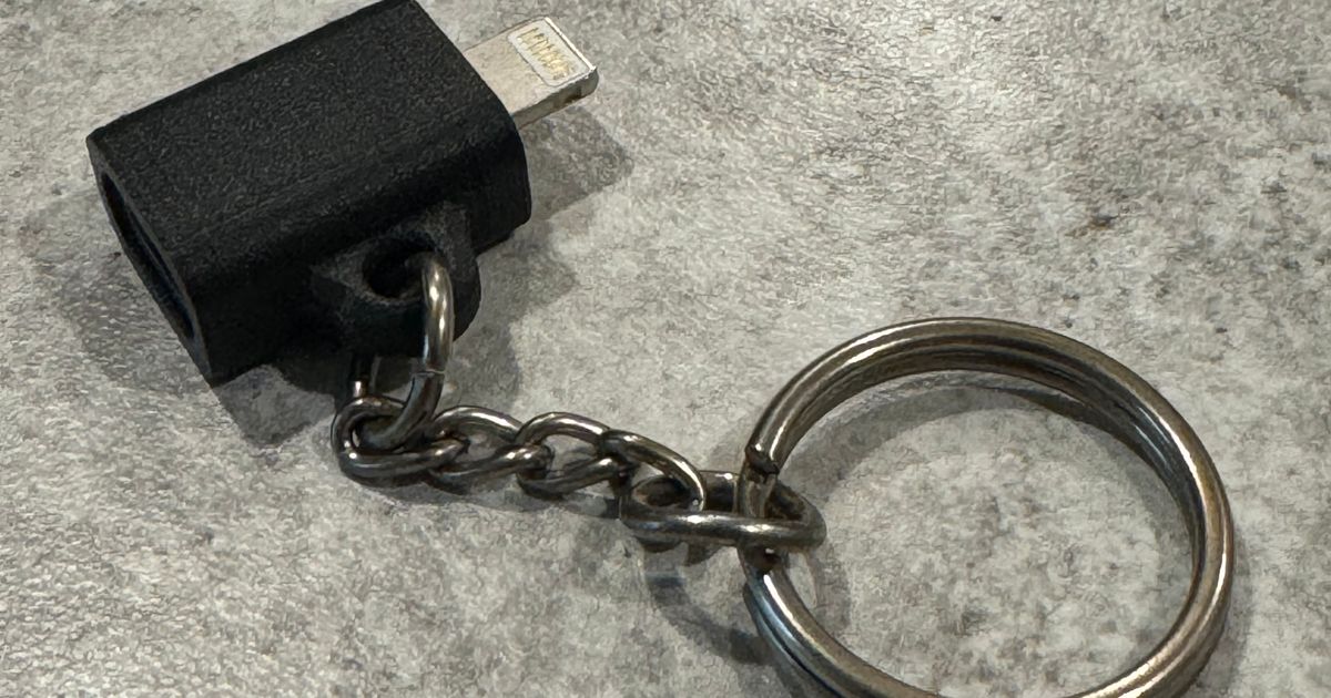 iPhone / Airpod USB C to Lightning adaptor Keyring by xzxer | Download ...