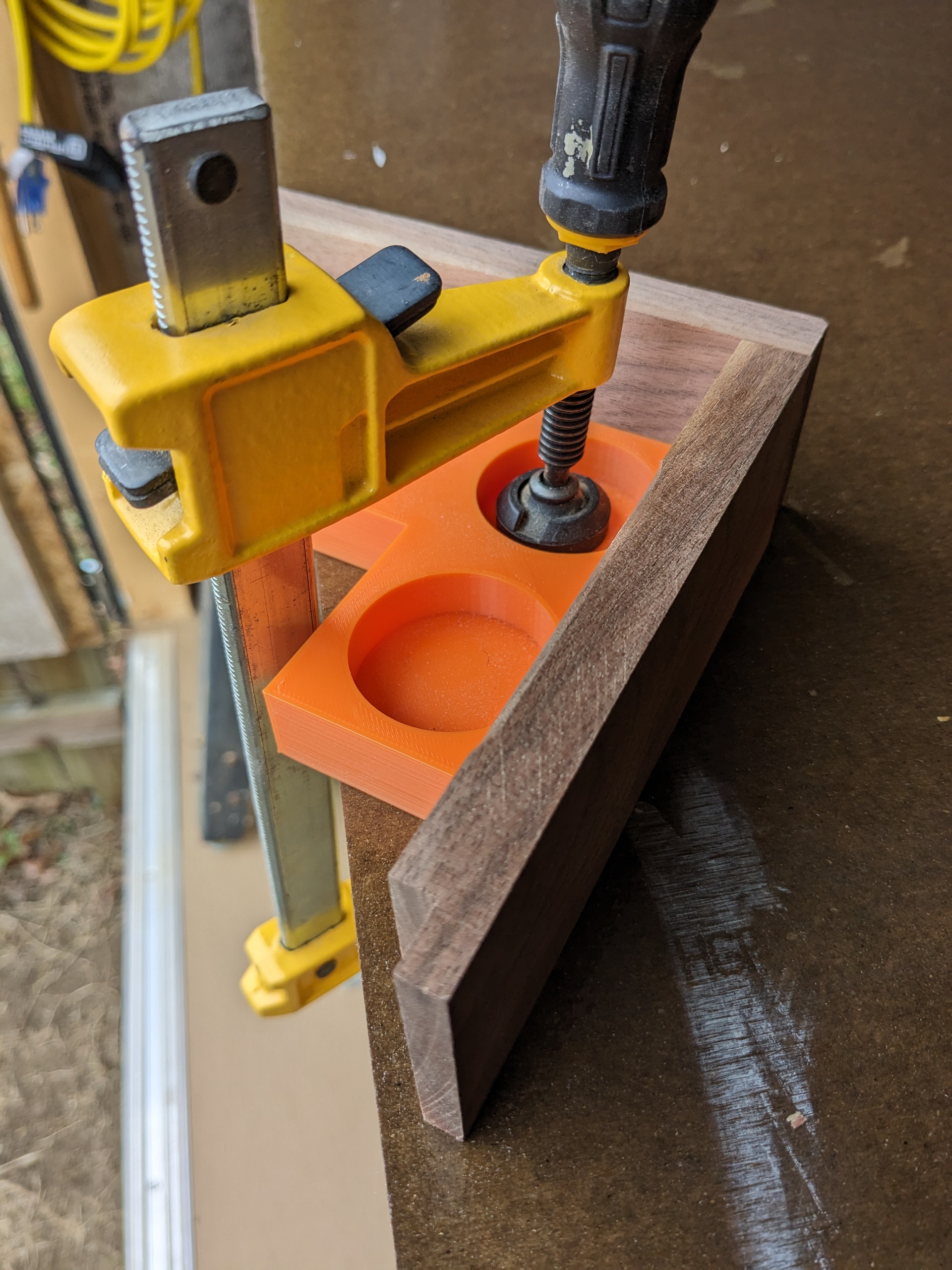 90 degree corner clam/support by Andrew | Download free STL model ...