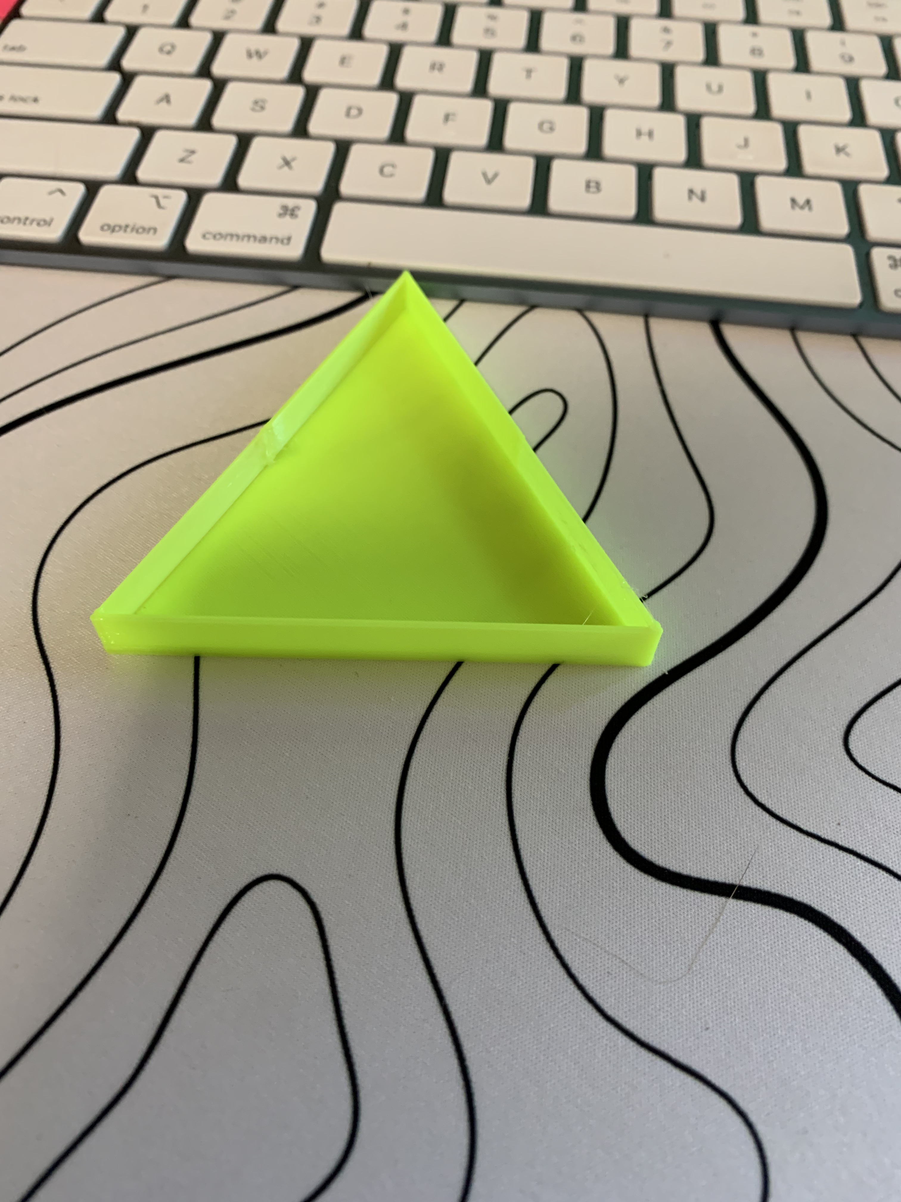 Small Triangle Tray by Isaiah 3DP | Download free STL model ...