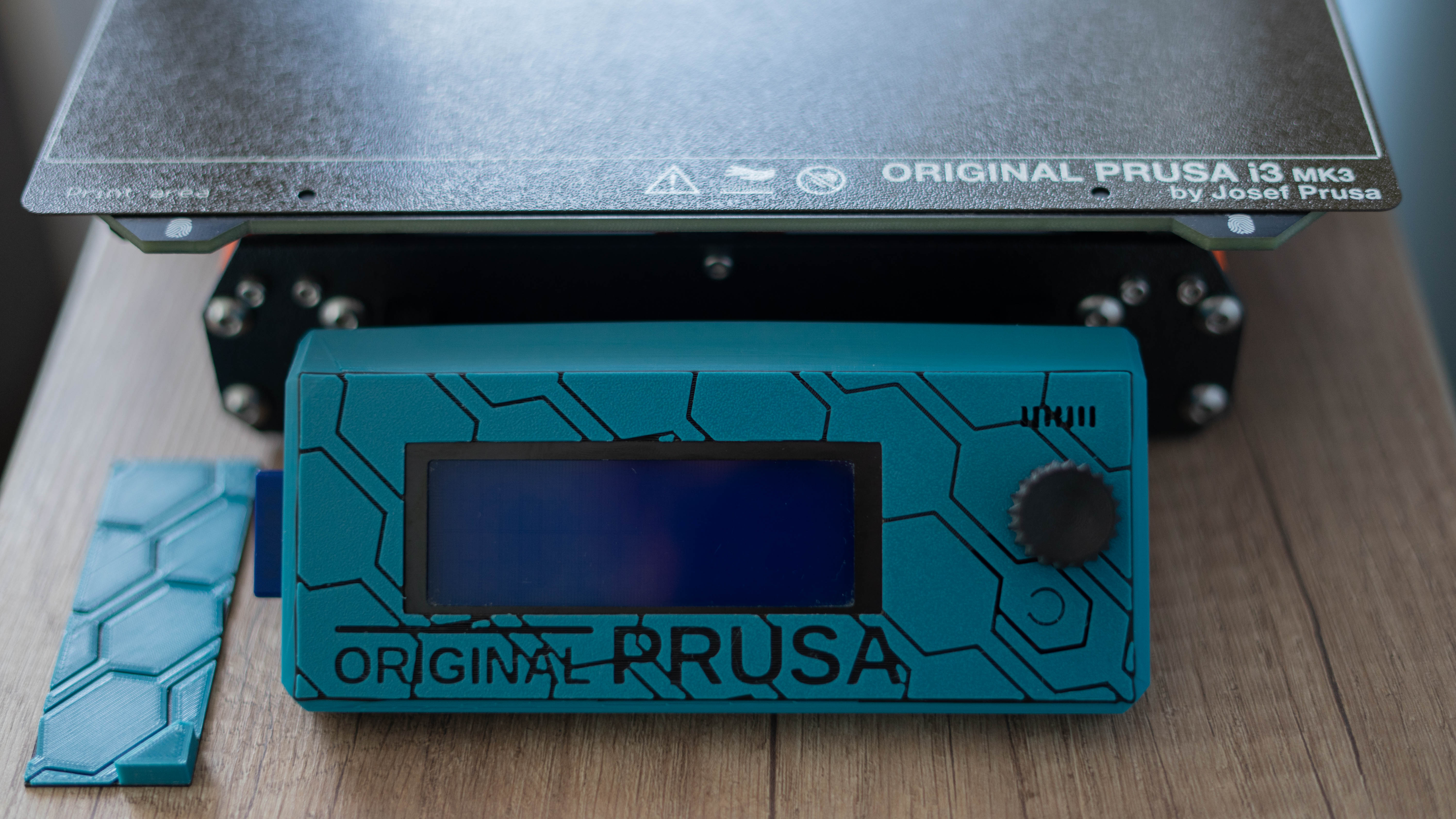 Hexagon pattern LCD screen cover for Prusa I3 MK3/S/S+ by dca_prints ...