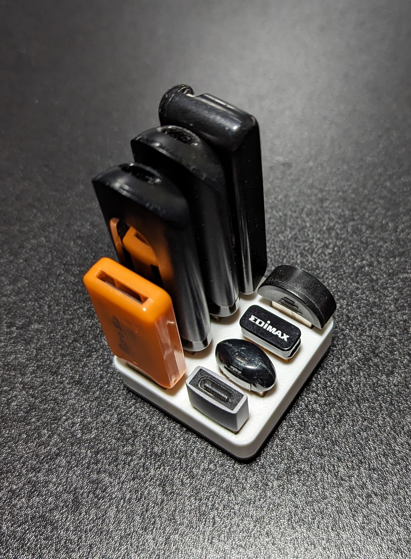 Gridfinity USB-A Holder by Jacob | Download free STL model | Printables.com