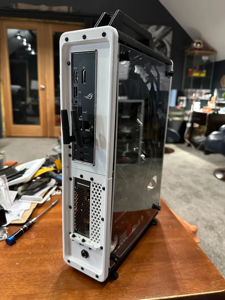 Trivalent ITX - a compact 3D printable computer case by cunninghamd ...