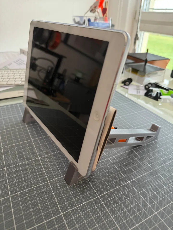 IPad Stand Travel Version Foldable by BRIM | Download free STL model ...