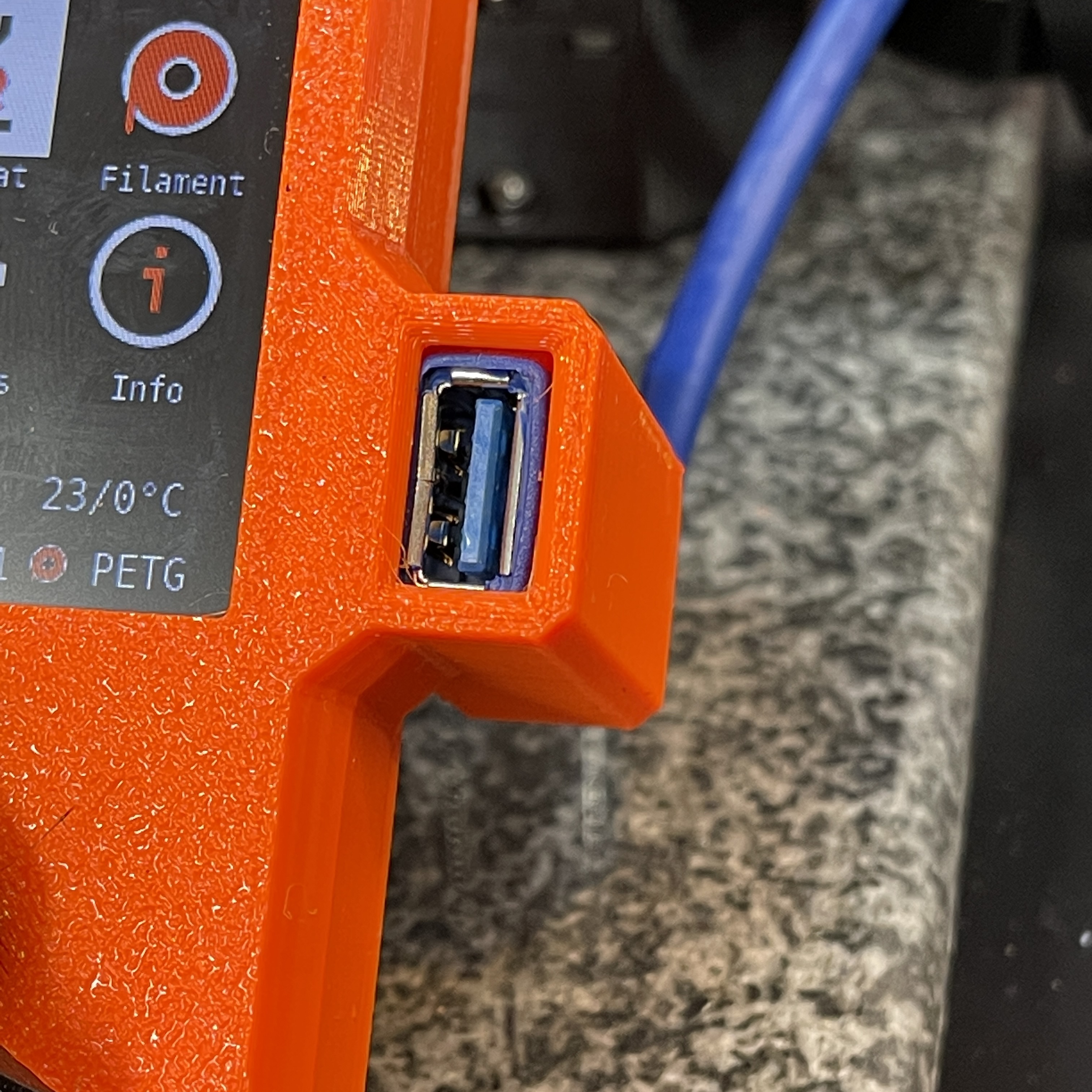 Mini+ LCD Case with USB by fuchsr | Download free STL model ...