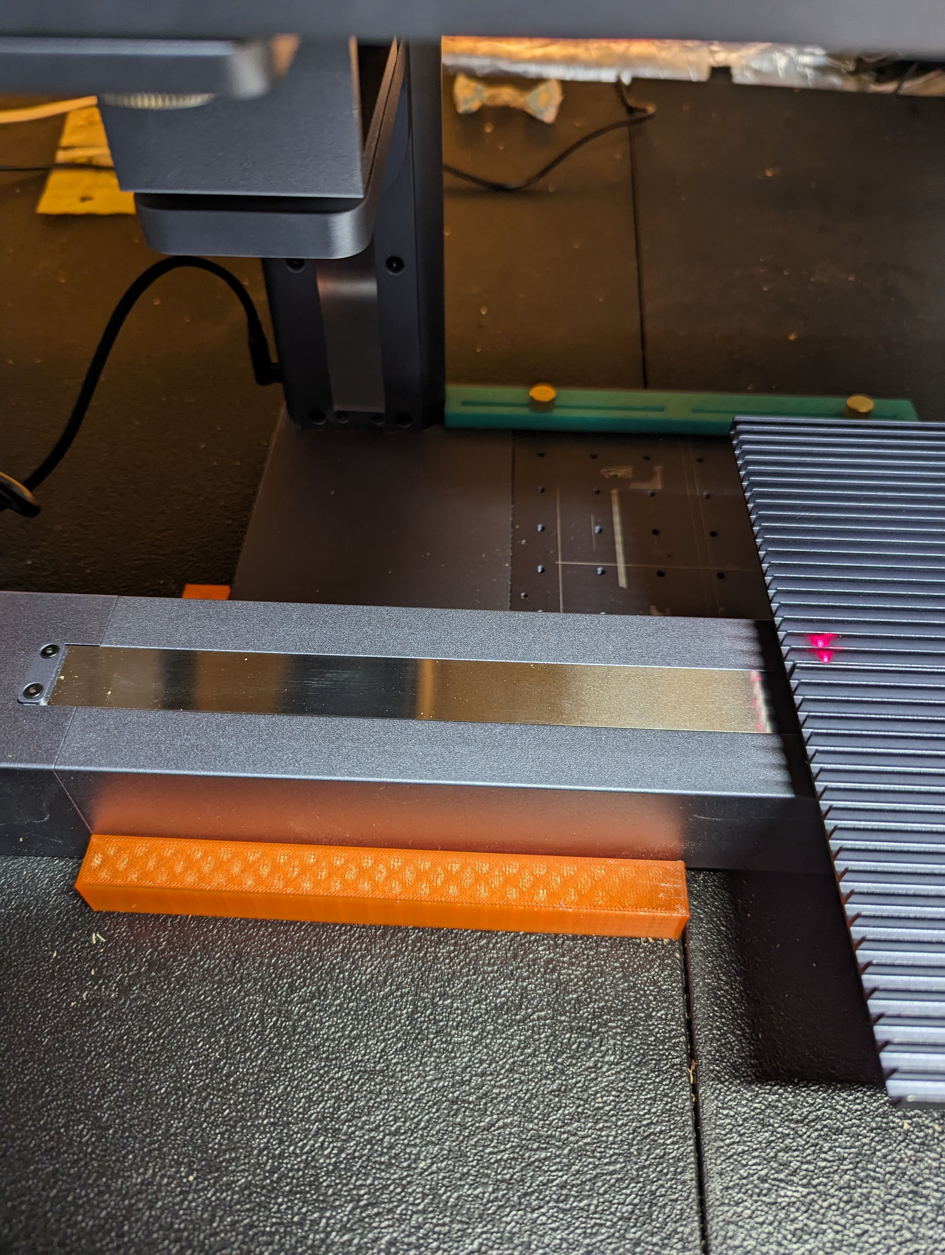 LaserPecker Sliding Table Alignment guide od autora Tom R | Stáhněte si ...