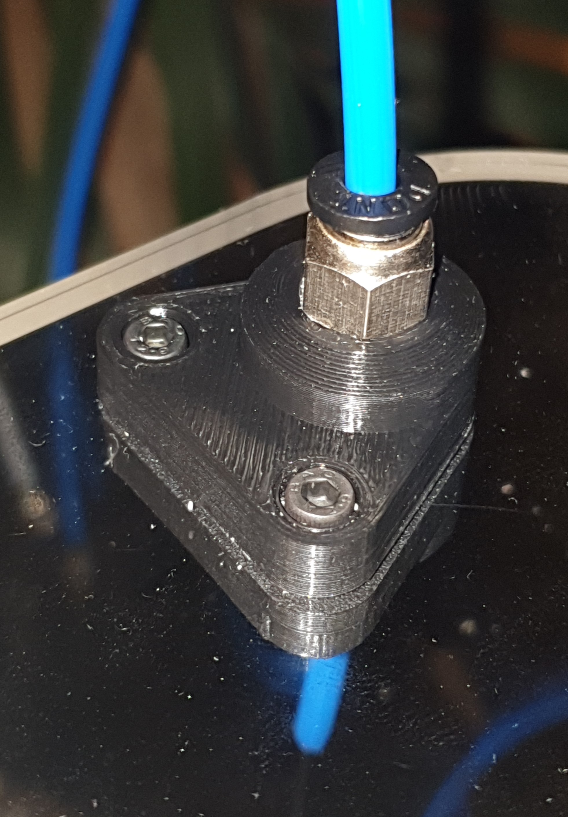 Bowden tube pass-through port with PC4-M10 fitting by SULEA | Download ...