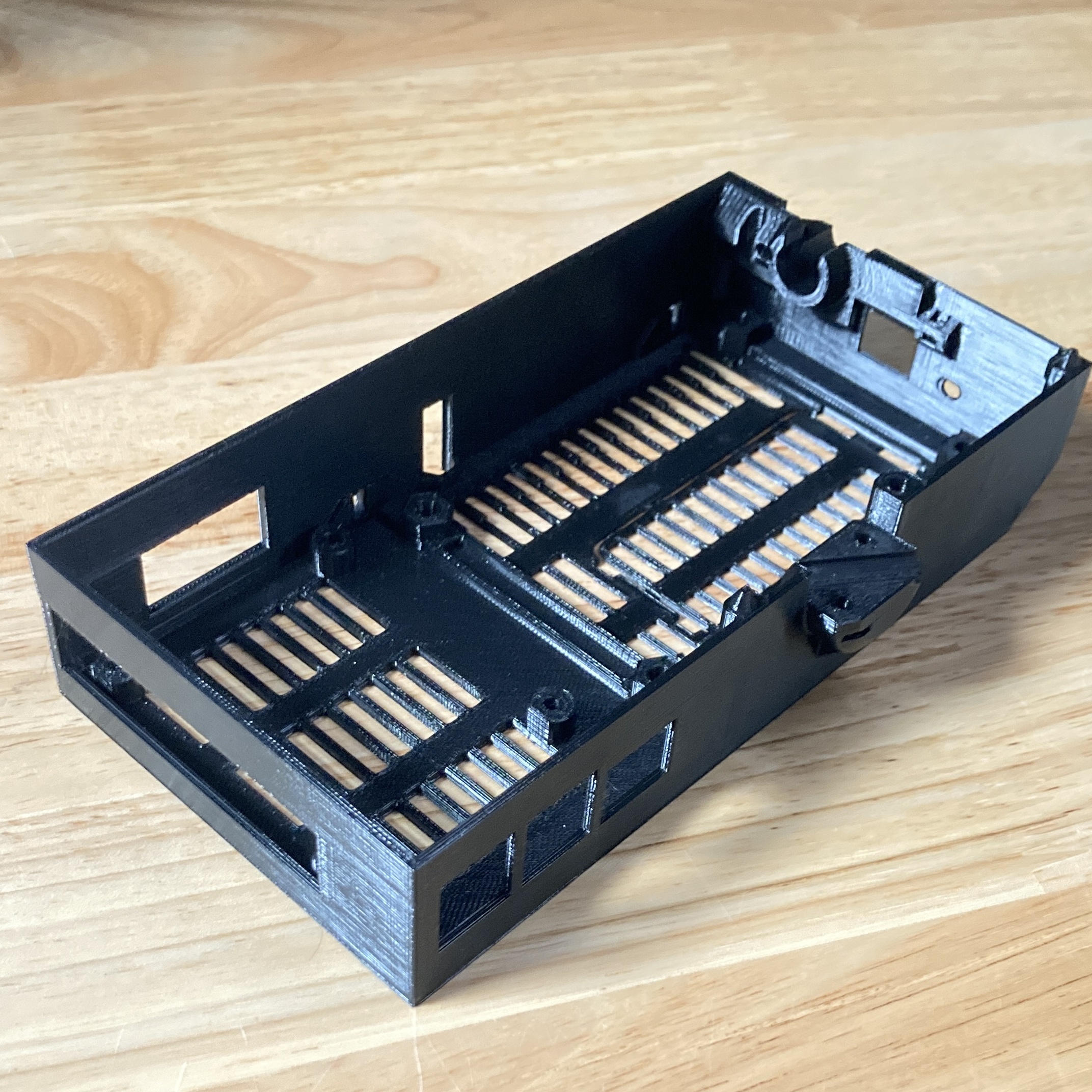 Prusa i3 Octoprint Raspberry Pi case by Fernando | Download free STL ...