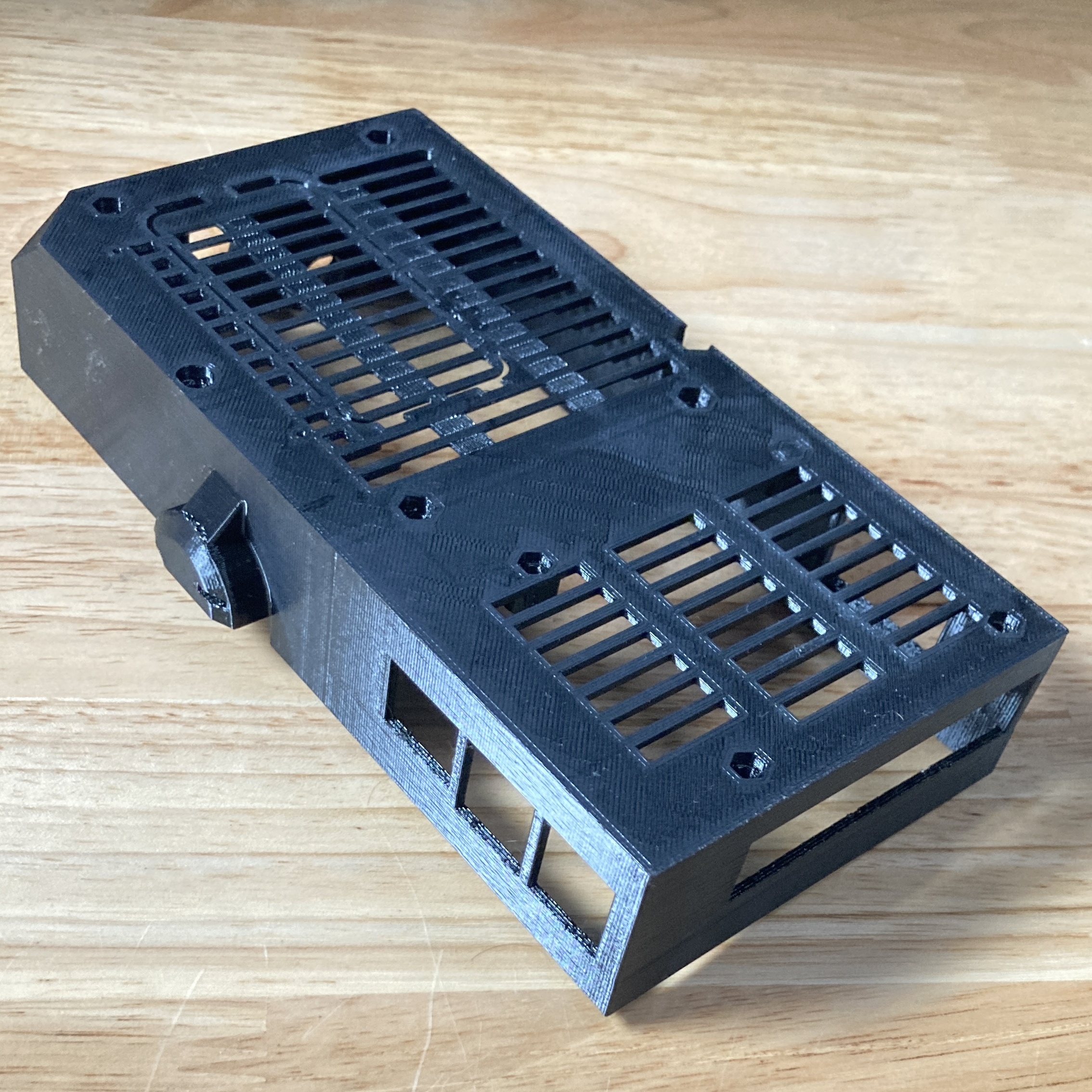 Prusa i3 Octoprint Raspberry Pi case by Fernando | Download free STL ...