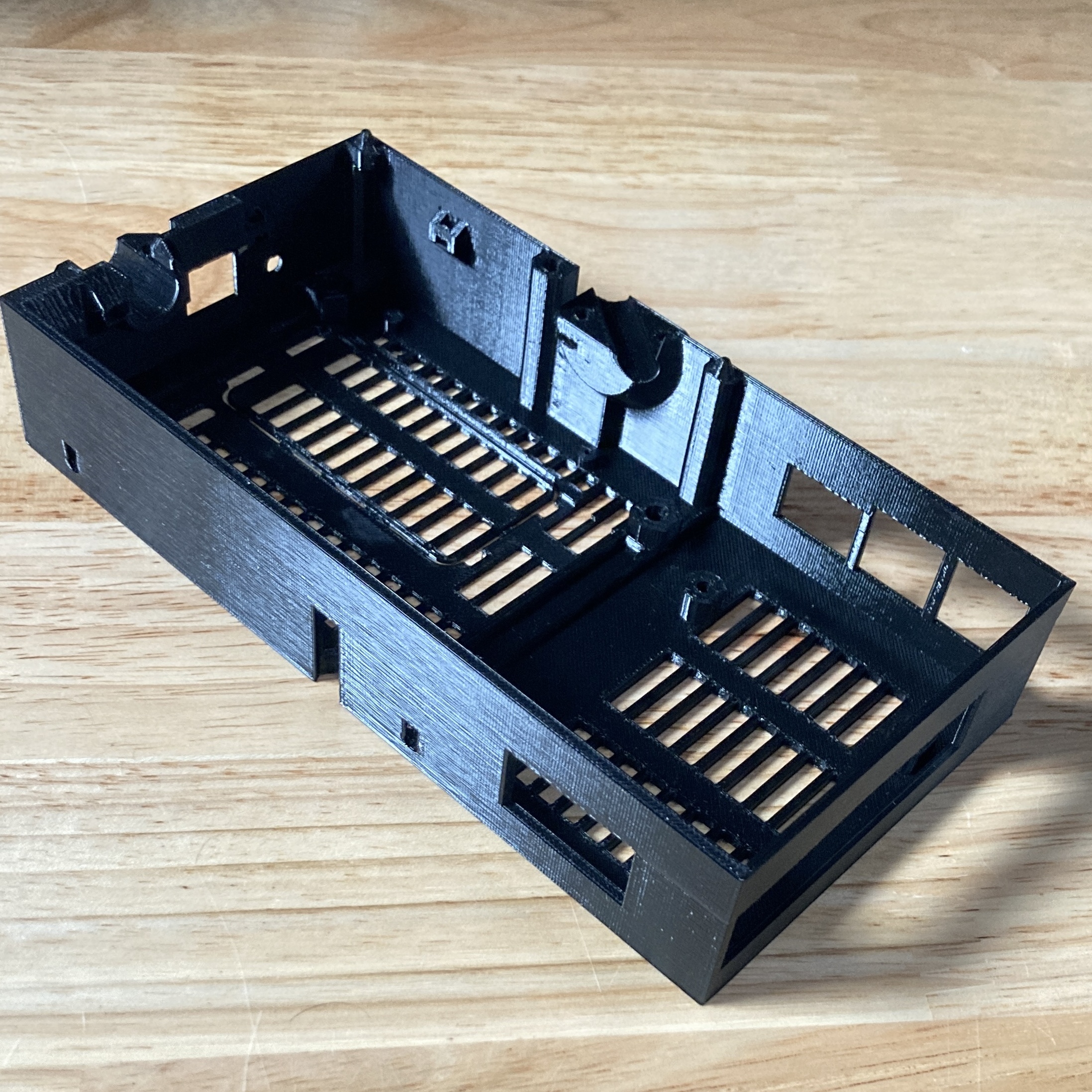 Prusa i3 Octoprint Raspberry Pi case by Fernando | Download free STL ...