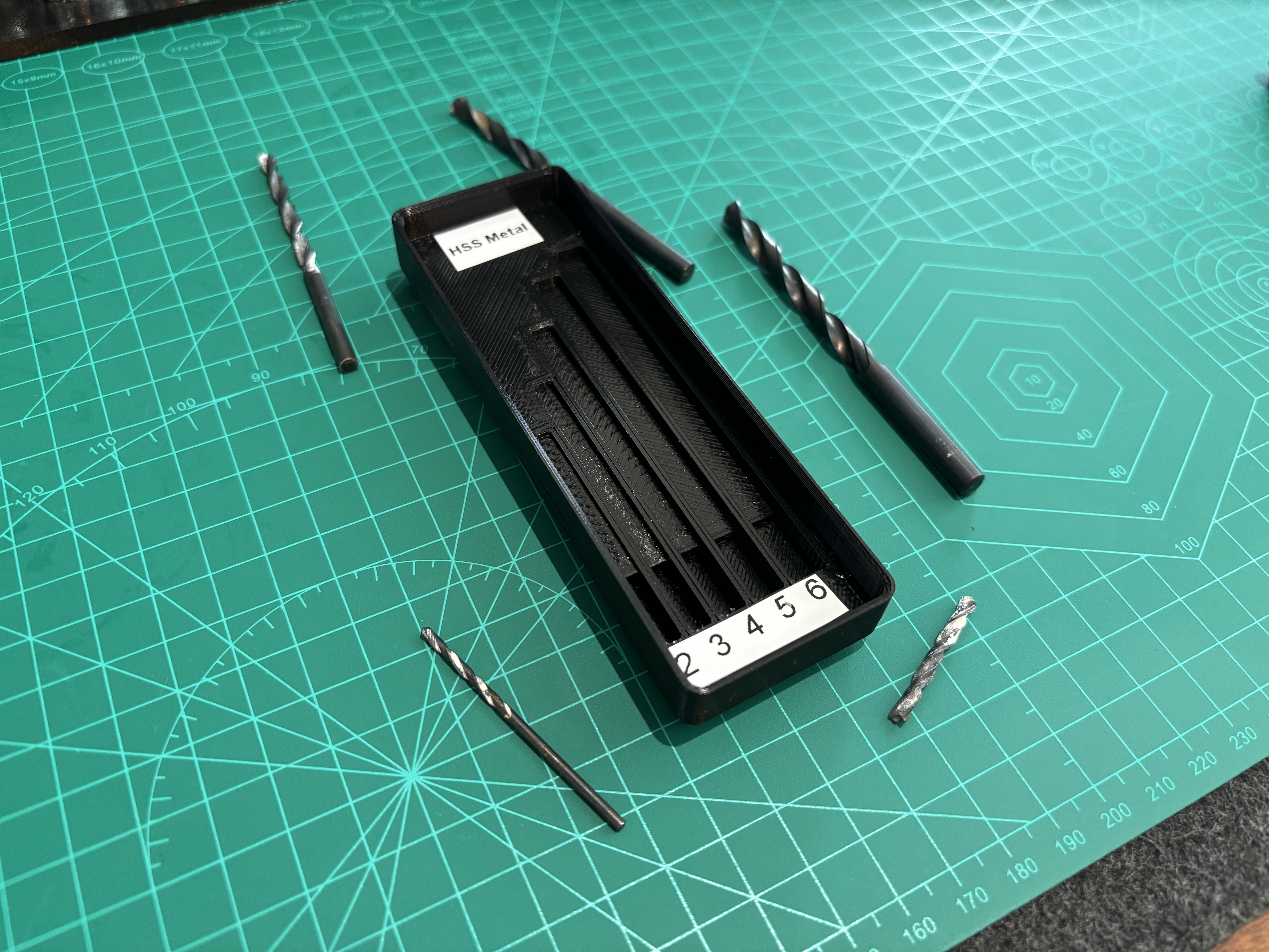 Gridfinity Drill Bit Holder 3x1 (2U Height) - Parameterised by ...