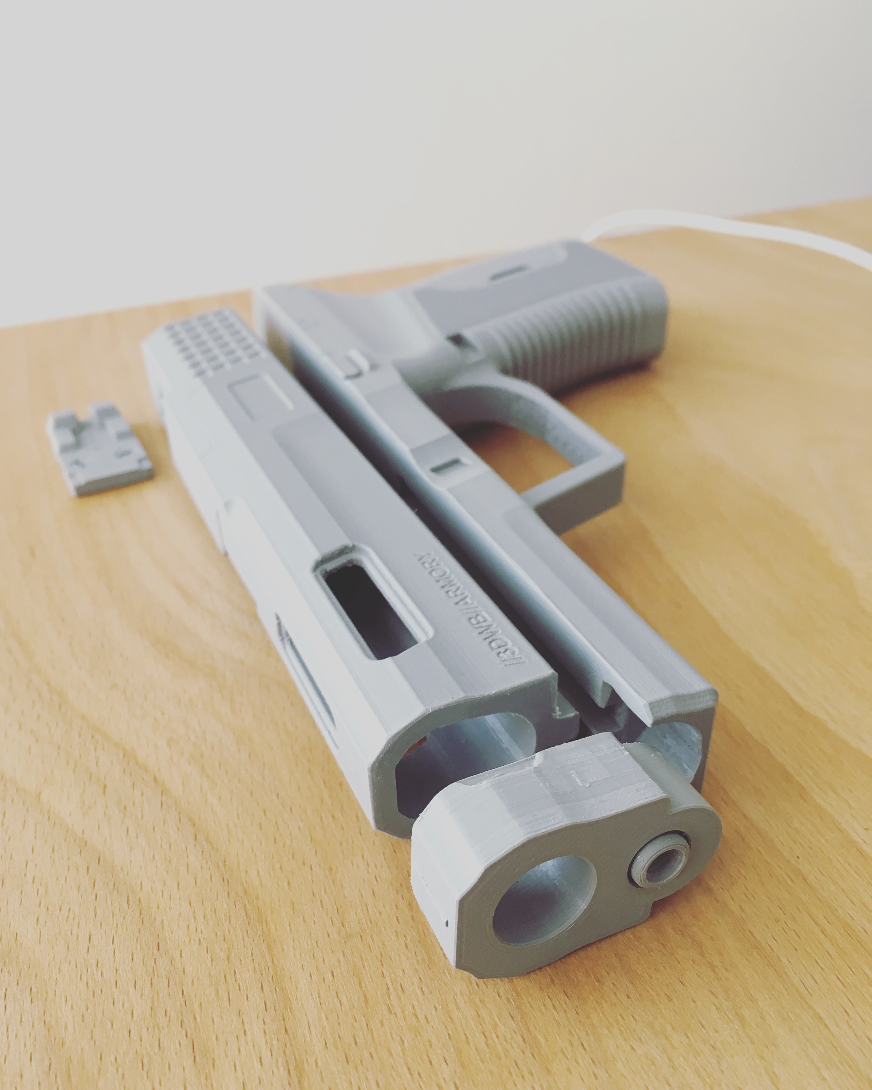 3DWORKBENCH 9mm Simple Concept Pistol by 3dworkbench | Download free ...