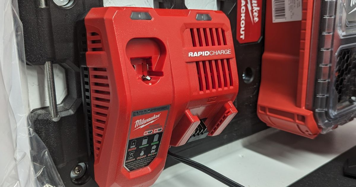 Milwaukee Packout Bracket For Rapid Chargers by JayC | Download free ...