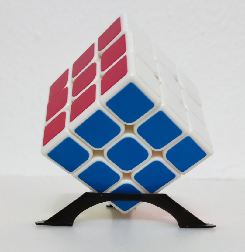 Rubik's cube display stand par zapanx | Téléchargez gratuitement un ...