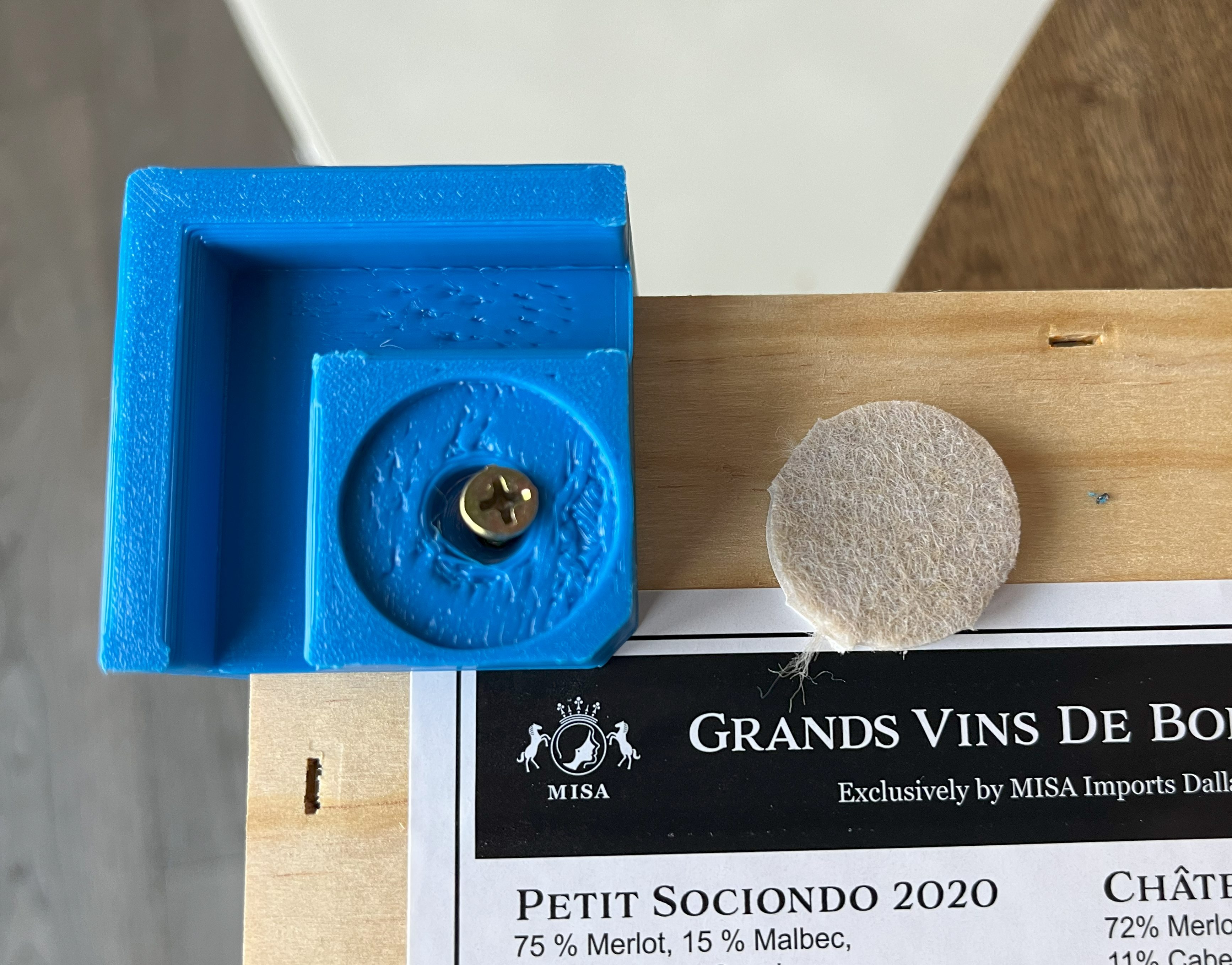 Costco Wine box stacking corner by EugeneGTI | Download free STL model ...