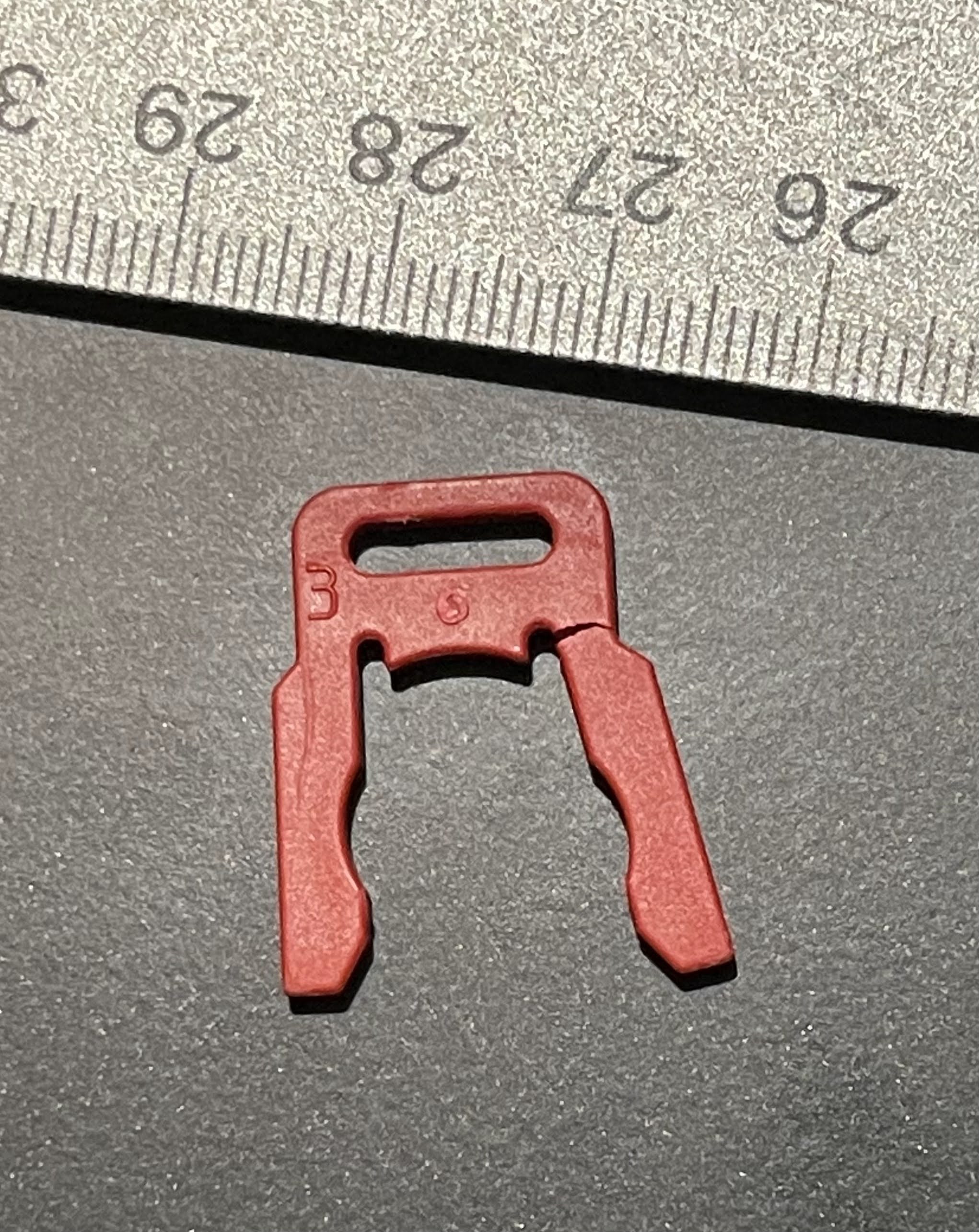 Retaining Clip by Ben Setliff | Download free STL model | Printables.com
