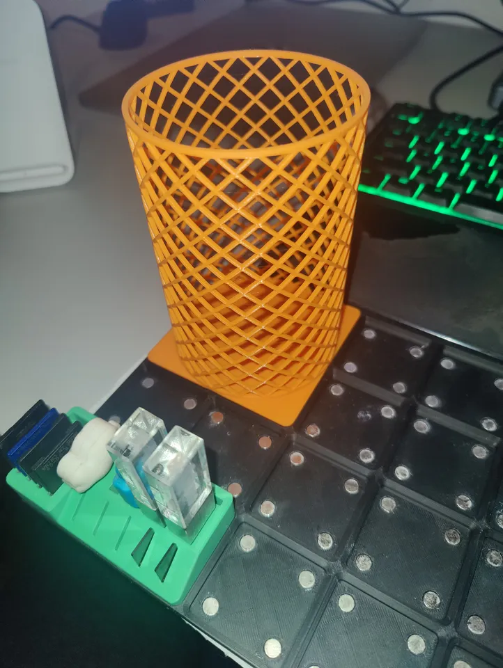 Gridfinity Pencil Holder by RemcoGoy | Download free STL model ...