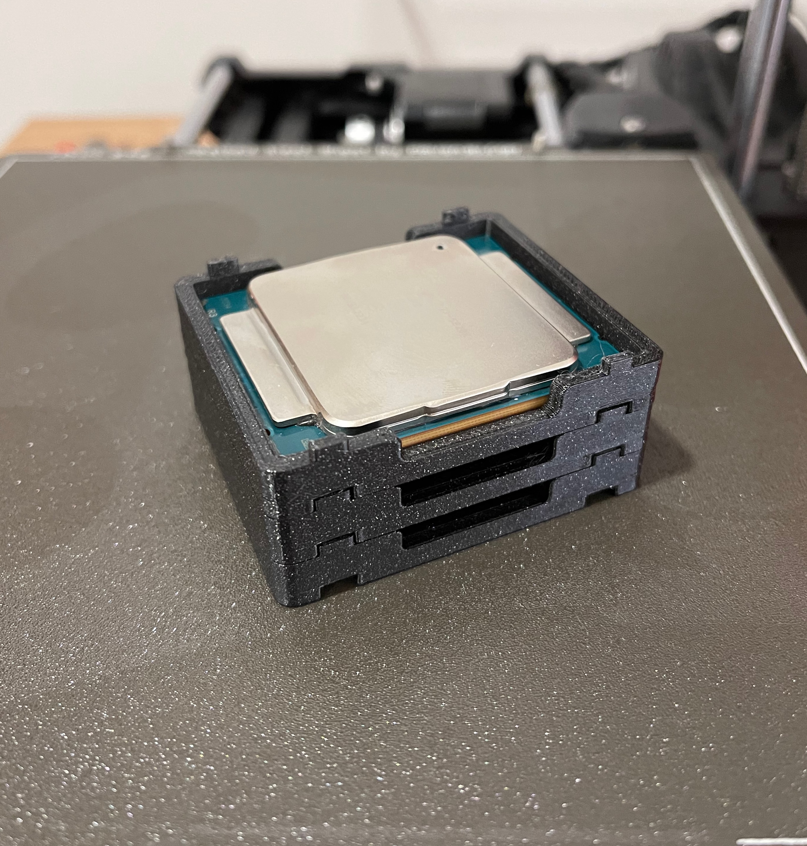 LGA 2011-3 CPU stackable box by Screedy | Download free STL model ...