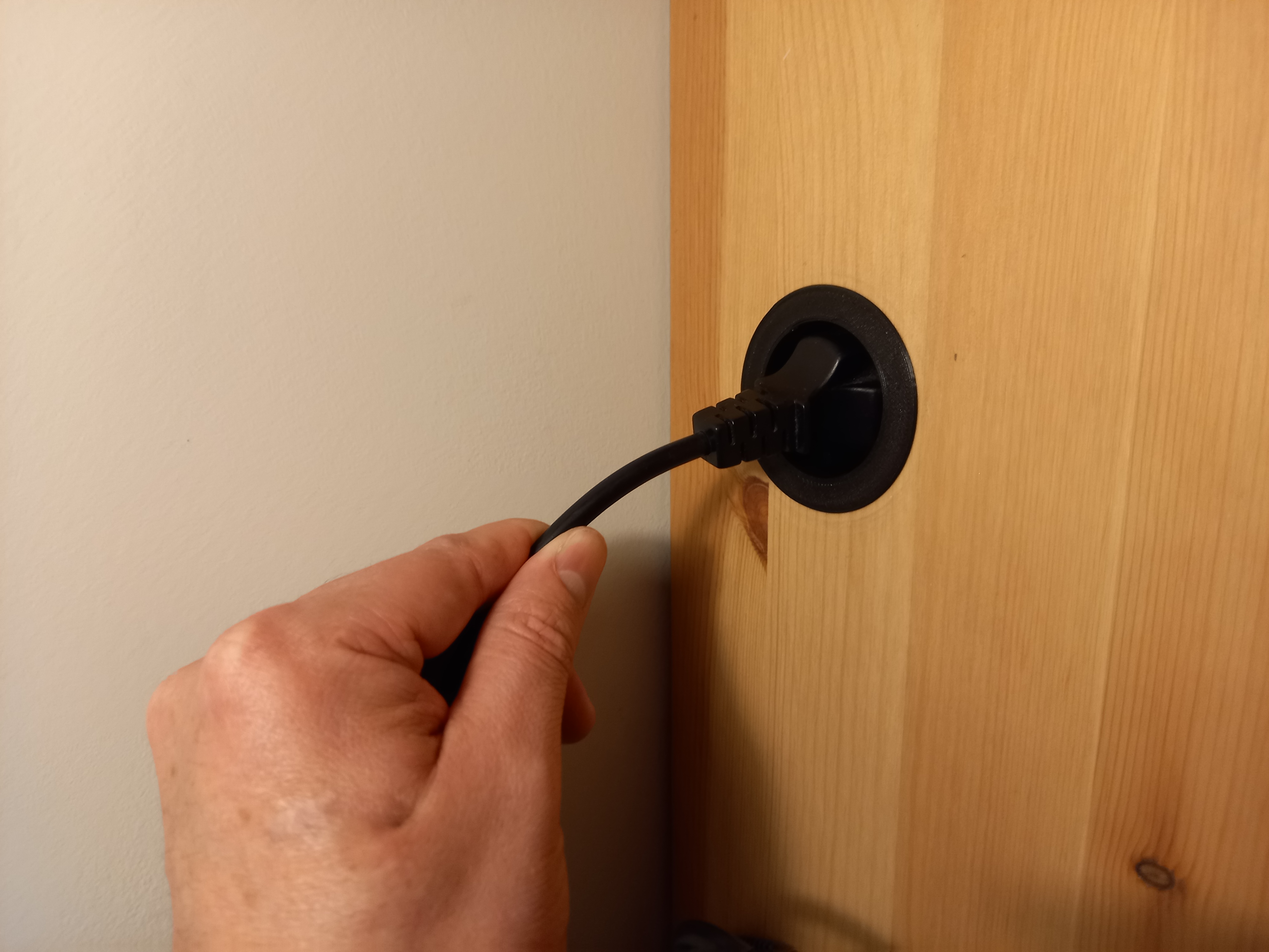 Cable pass through 44,5 / 50 mm by SIL20 | Download free STL model ...