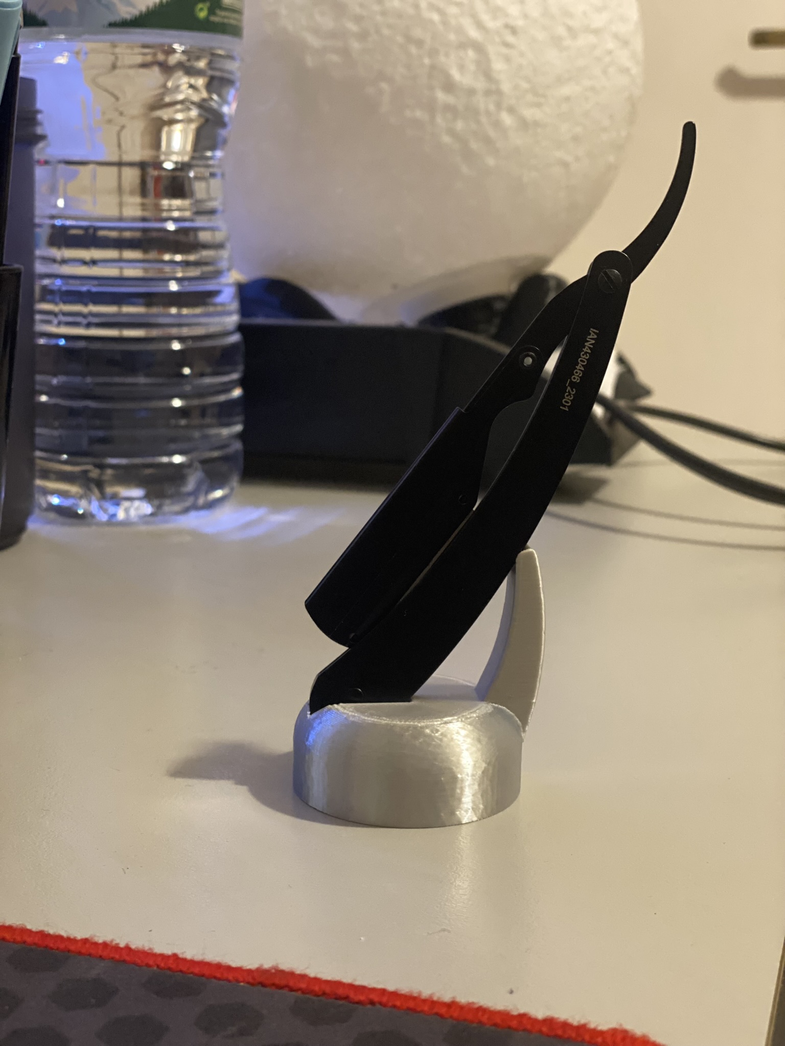 Straight razor minimalist stand . by Pantelis Karasakalidis | Download ...