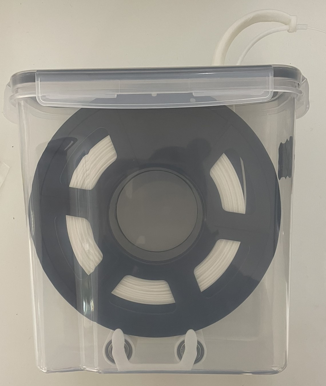 Filament Container by Luis Geissler | Download free STL model ...