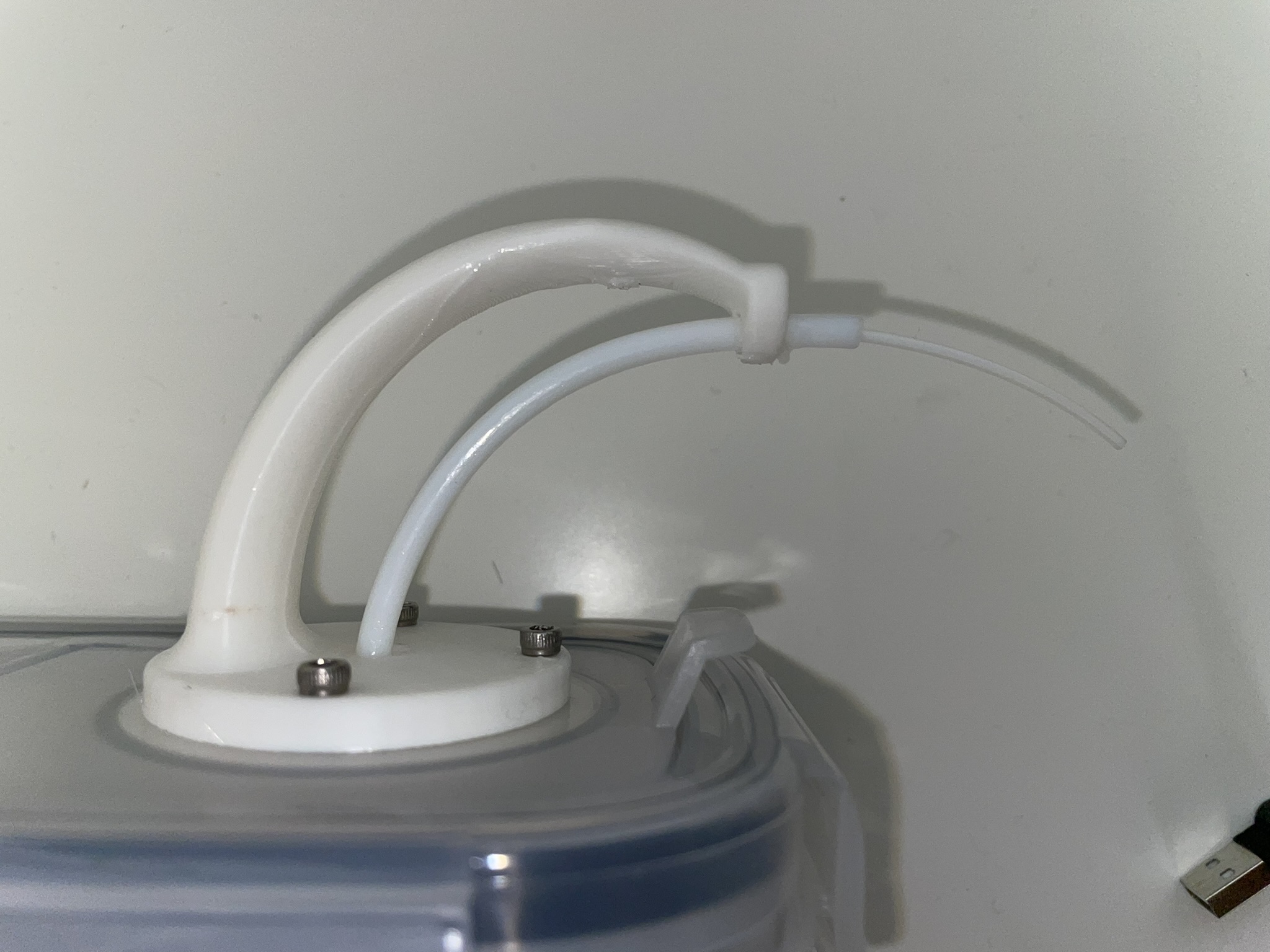 Filament Container by Luis Geissler | Download free STL model ...