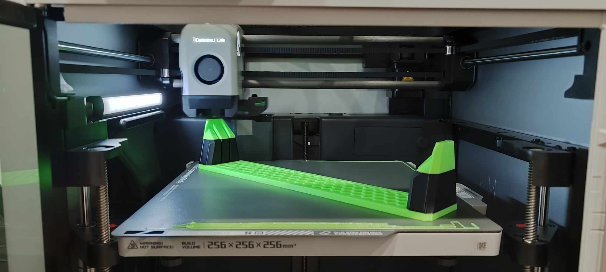 Staggered Bambu Lab Steel Sheet Holder by 3D_Print | Download free STL ...