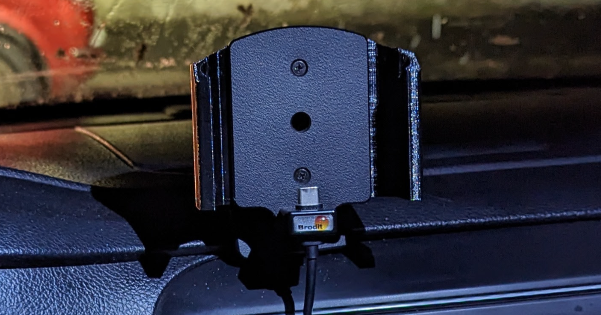 Brodit compatible Pixel 7 Pro w/ silicone case car holder by ...