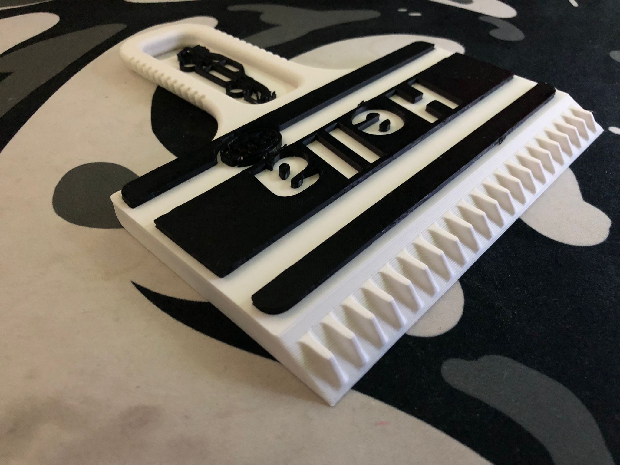 Hella Ice Scraper by Dylan | Download free STL model | Printables.com