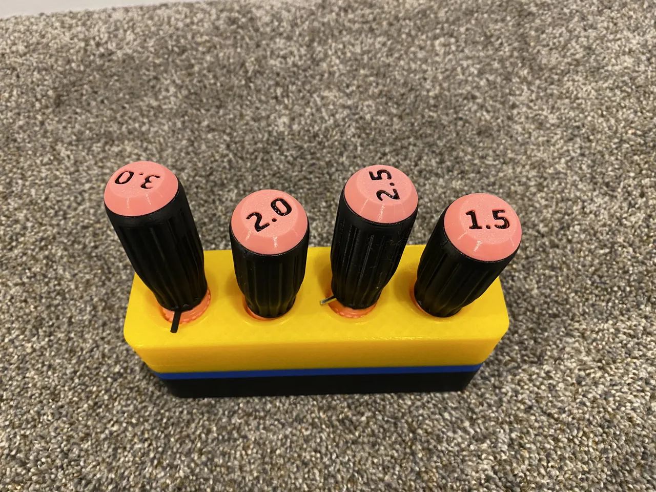 Allen Key Handles Holder by tjdesign | Download free STL model ...