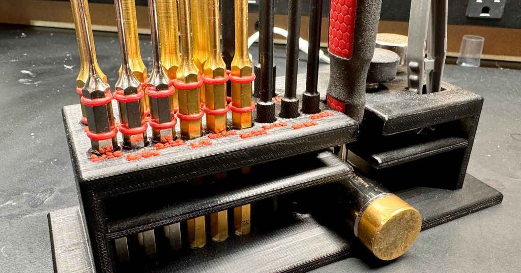 Real Avid Punch Stand by space_chef | Download free STL model ...