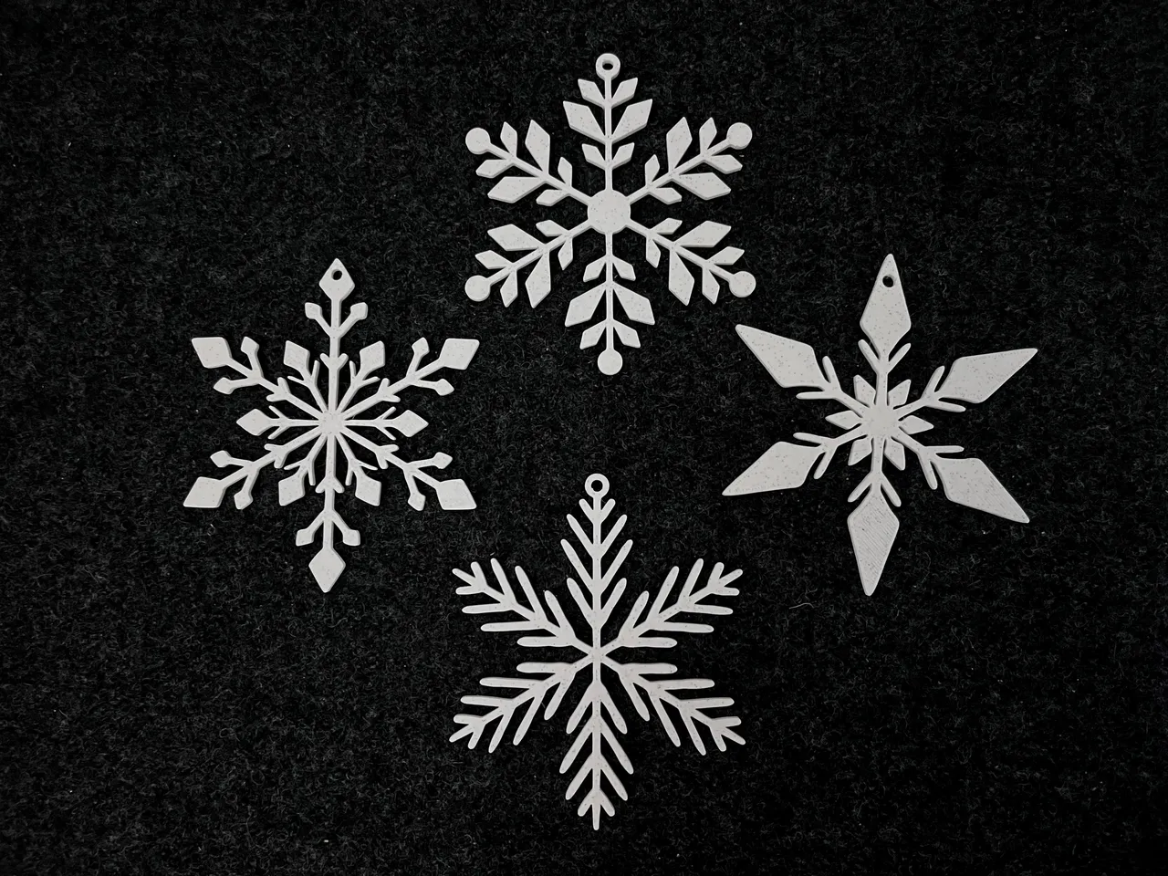 "Snowflakes" Christmas Decoration by TygriCzech | Download free STL ...