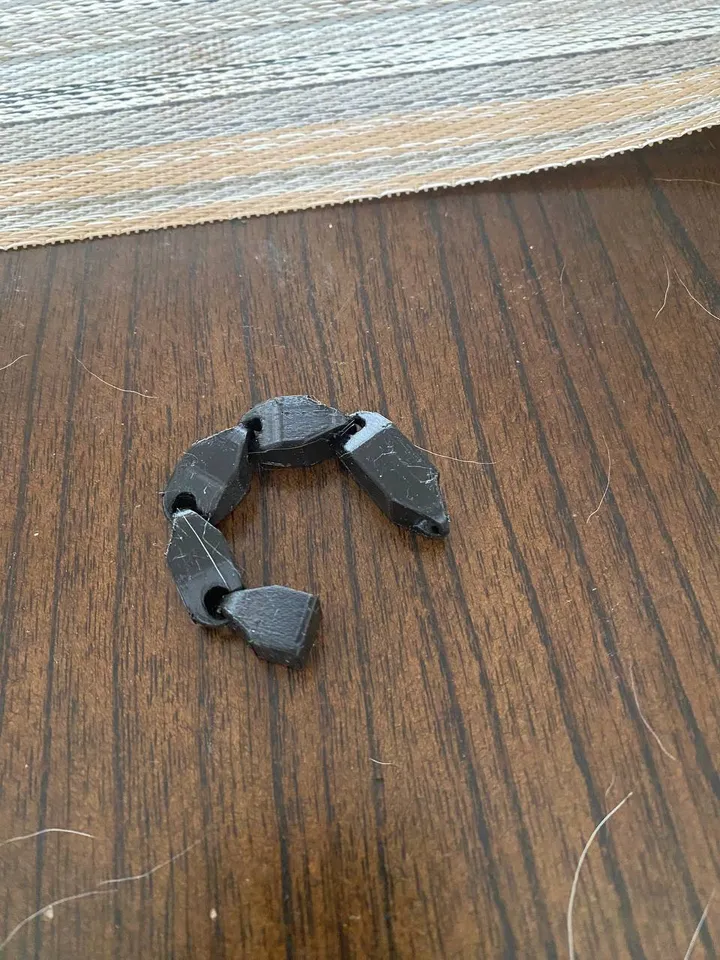 hinged keychain by Ilya | Download free STL model | Printables.com