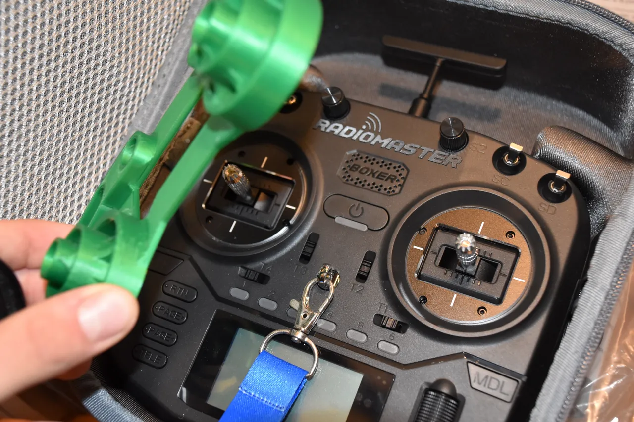 Radiomaster BOXER Gimbal Protection by KubiV | Download free STL model ...