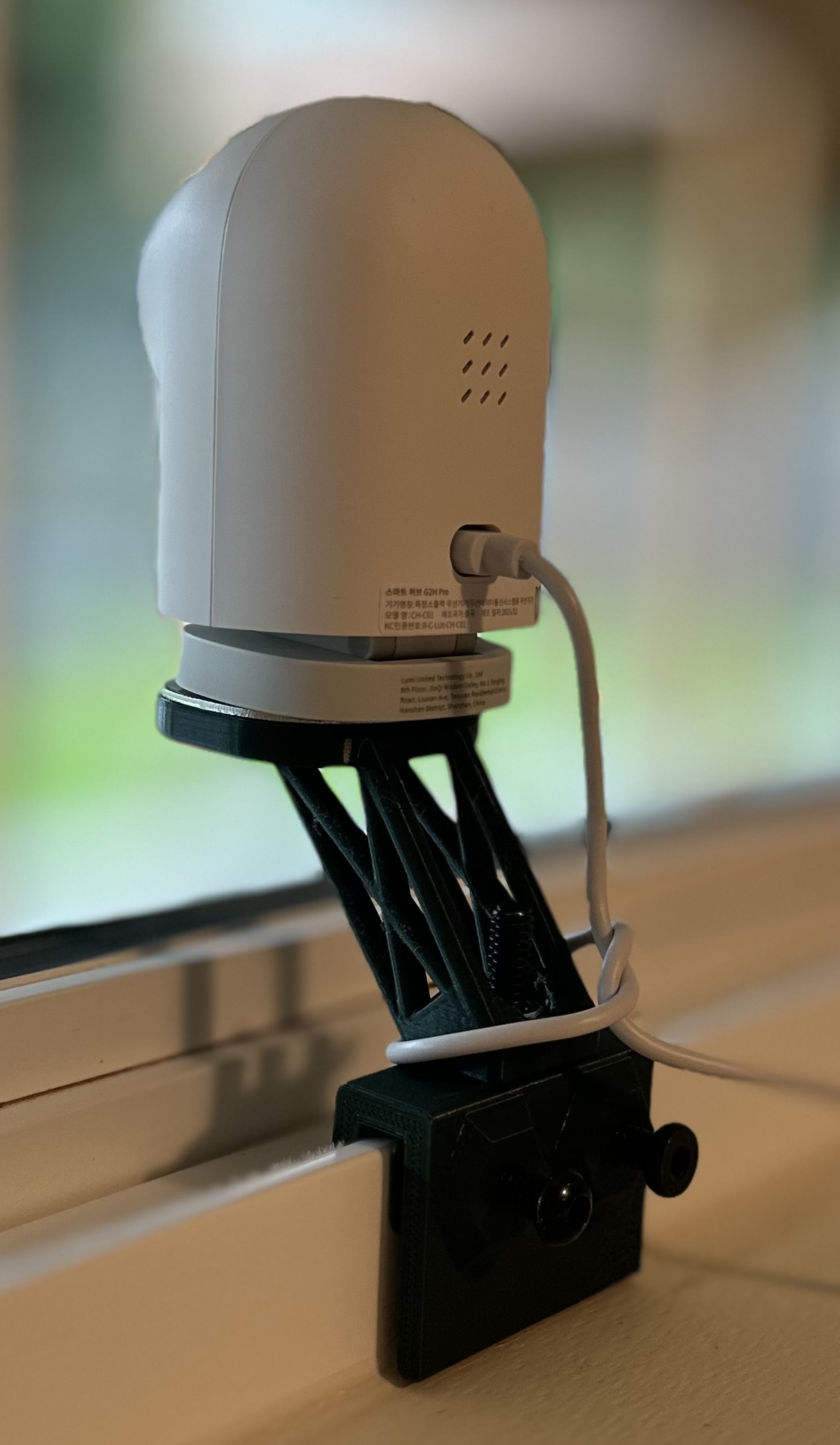 Window mount for Aqara G2H Pro camera by korisho | Download free STL ...