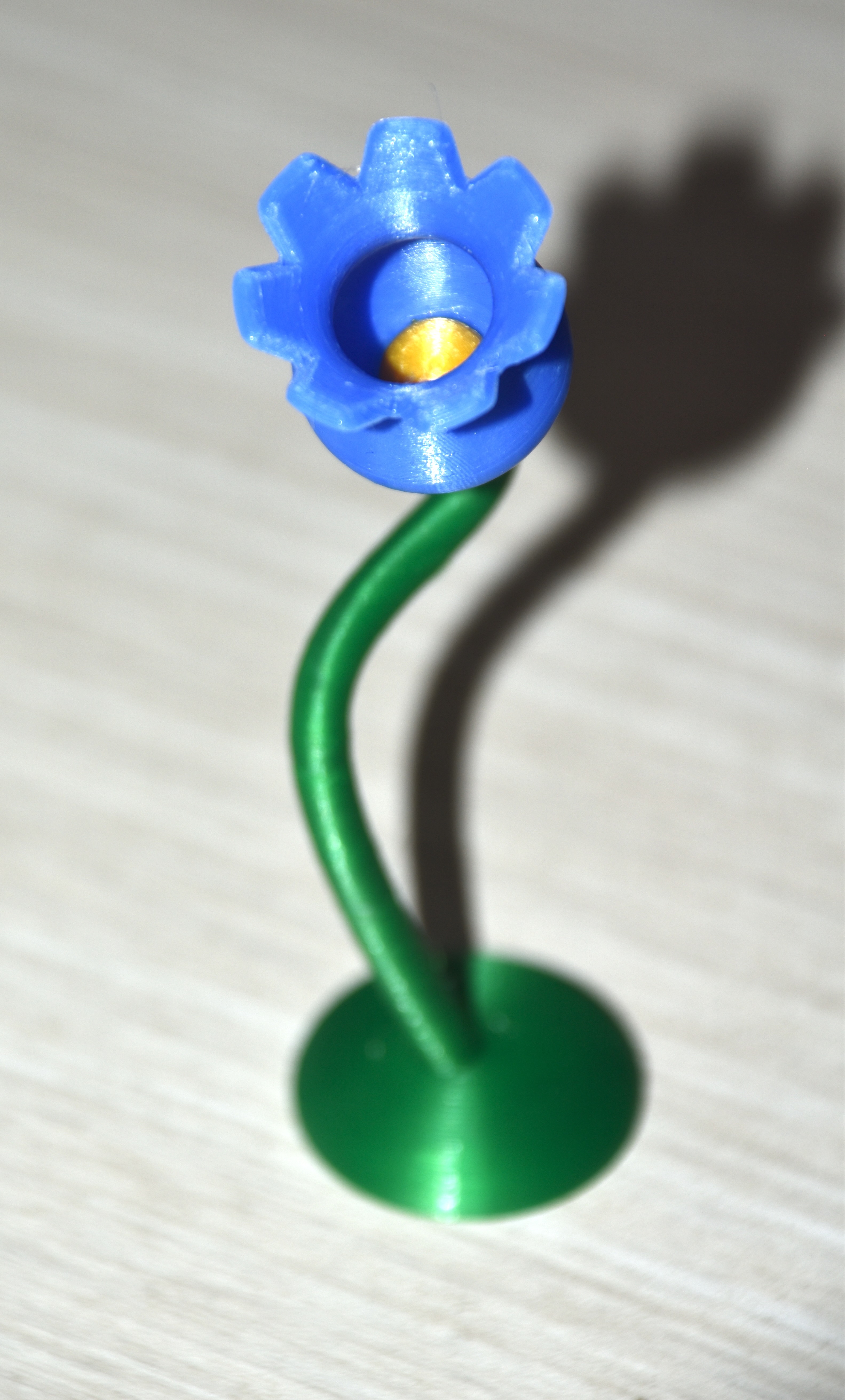 Small Flower by KubiV | Download free STL model | Printables.com