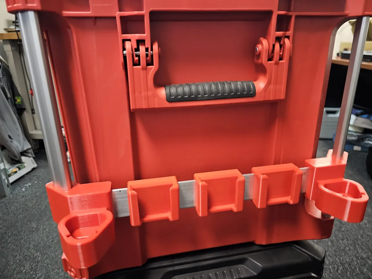 Packout Side Rail With M12 by Watchful Eye | Download free STL model ...