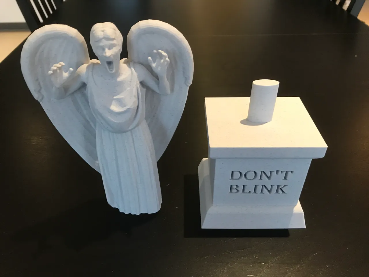 Weeping Angel base with stud by Yotus | Download free STL model ...