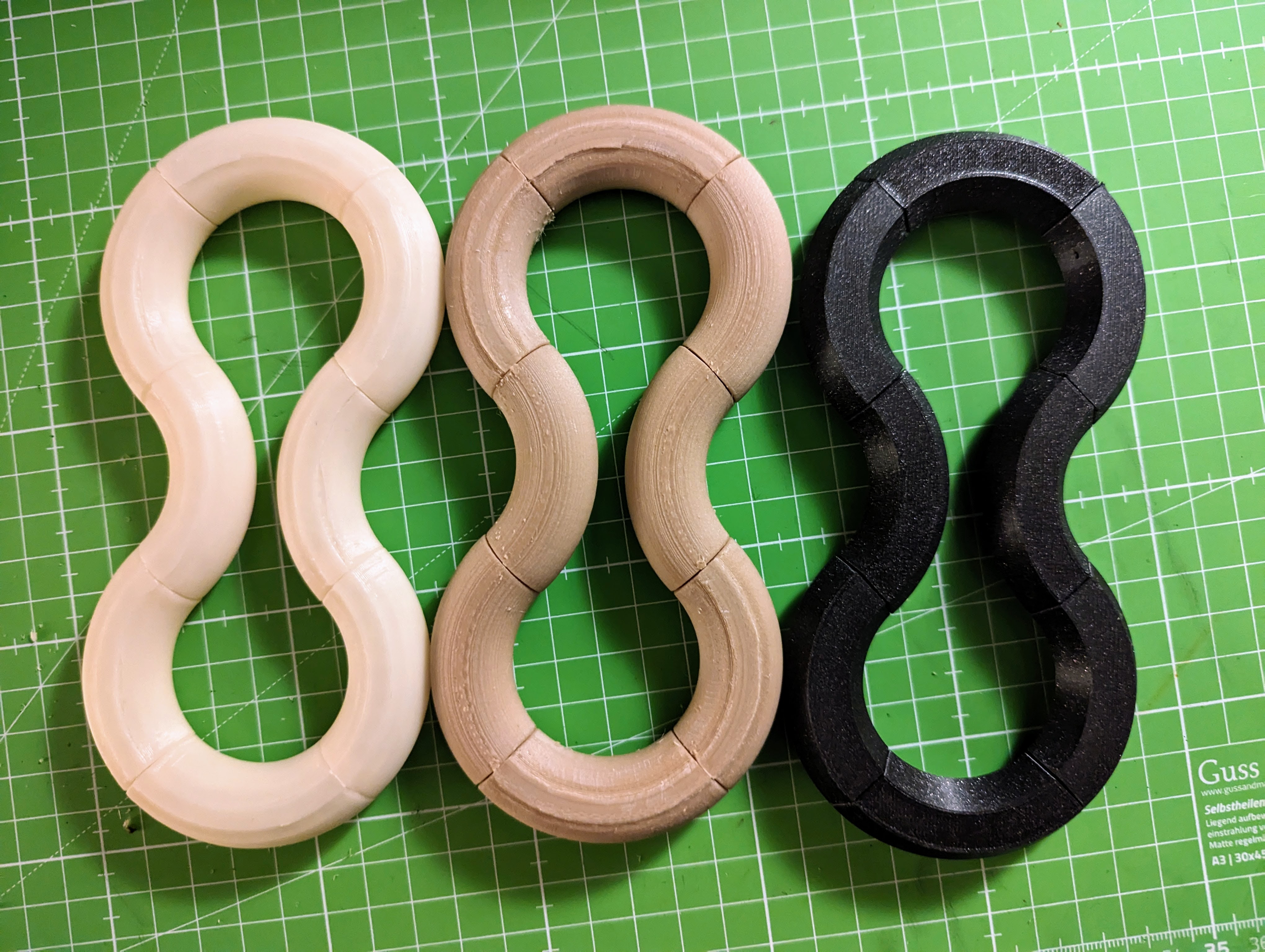 Torus Toy by lubosz | Download free STL model | Printables.com