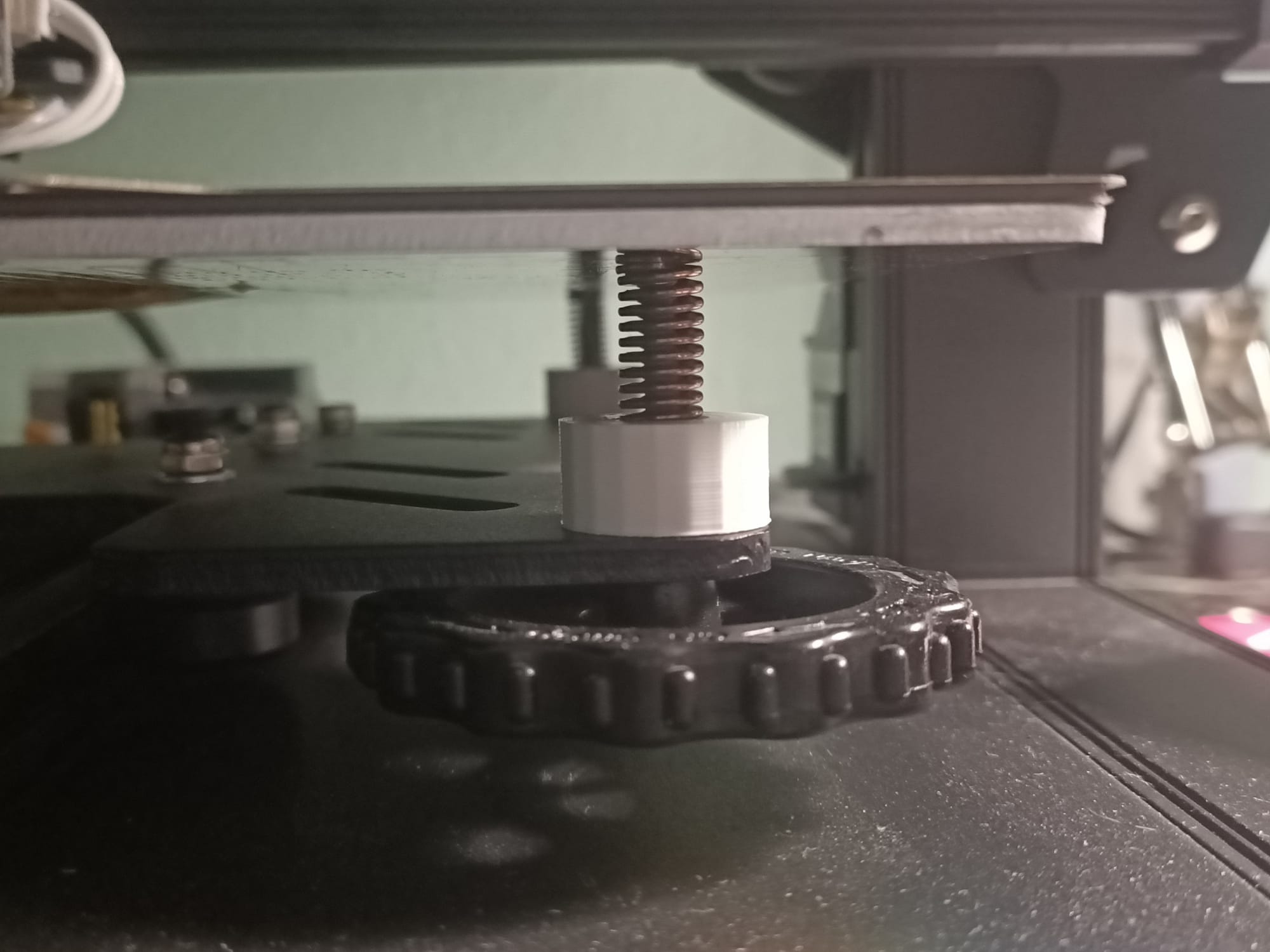Bed spring tensioner Ender 3 by Marcos Martinez | Download free STL ...