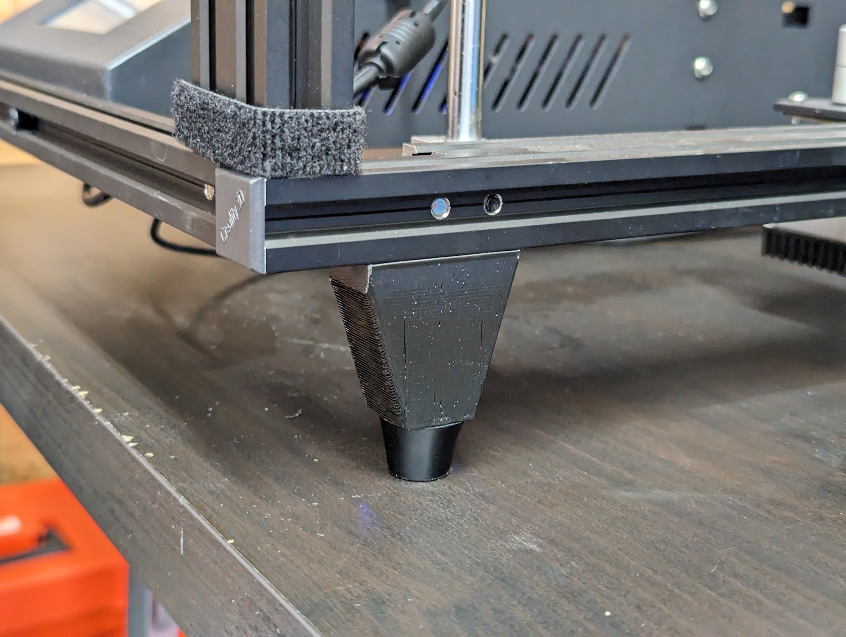 V-Slot 20x20 Ender 5 Plus Leg Raiser 55mm by Leandro | Download free ...