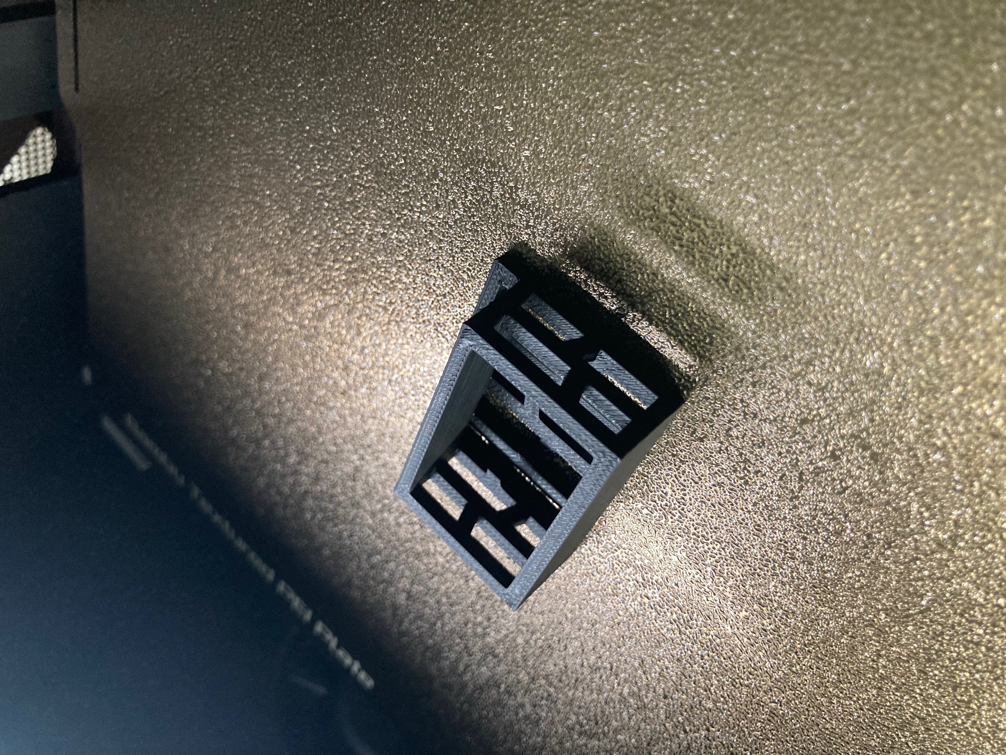 Bambu Lab Minimalistic Lid Riser by chrix | Download free STL model ...