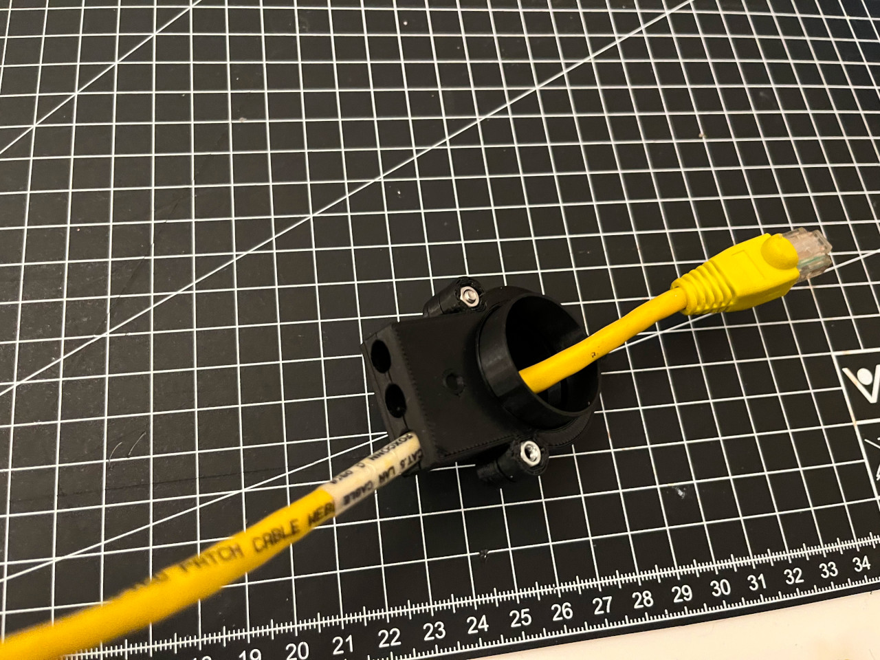 Cable duct for IKEA LACK von Mici | Kostenloses STL-Modell ...