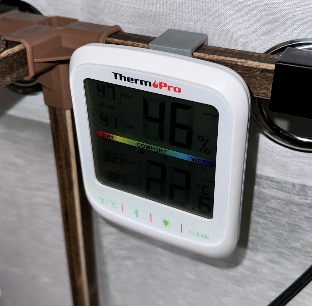 Plant Shelf Sensor Hook by Dark Squirrel Designs | Download free STL ...